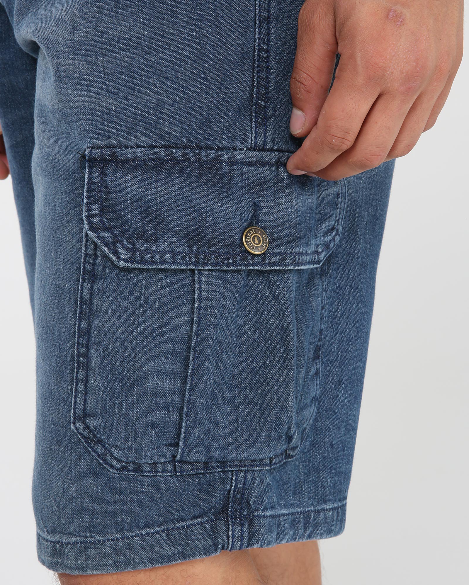 Riachuelo | Bermuda Jeans Cargo - Denim Médio