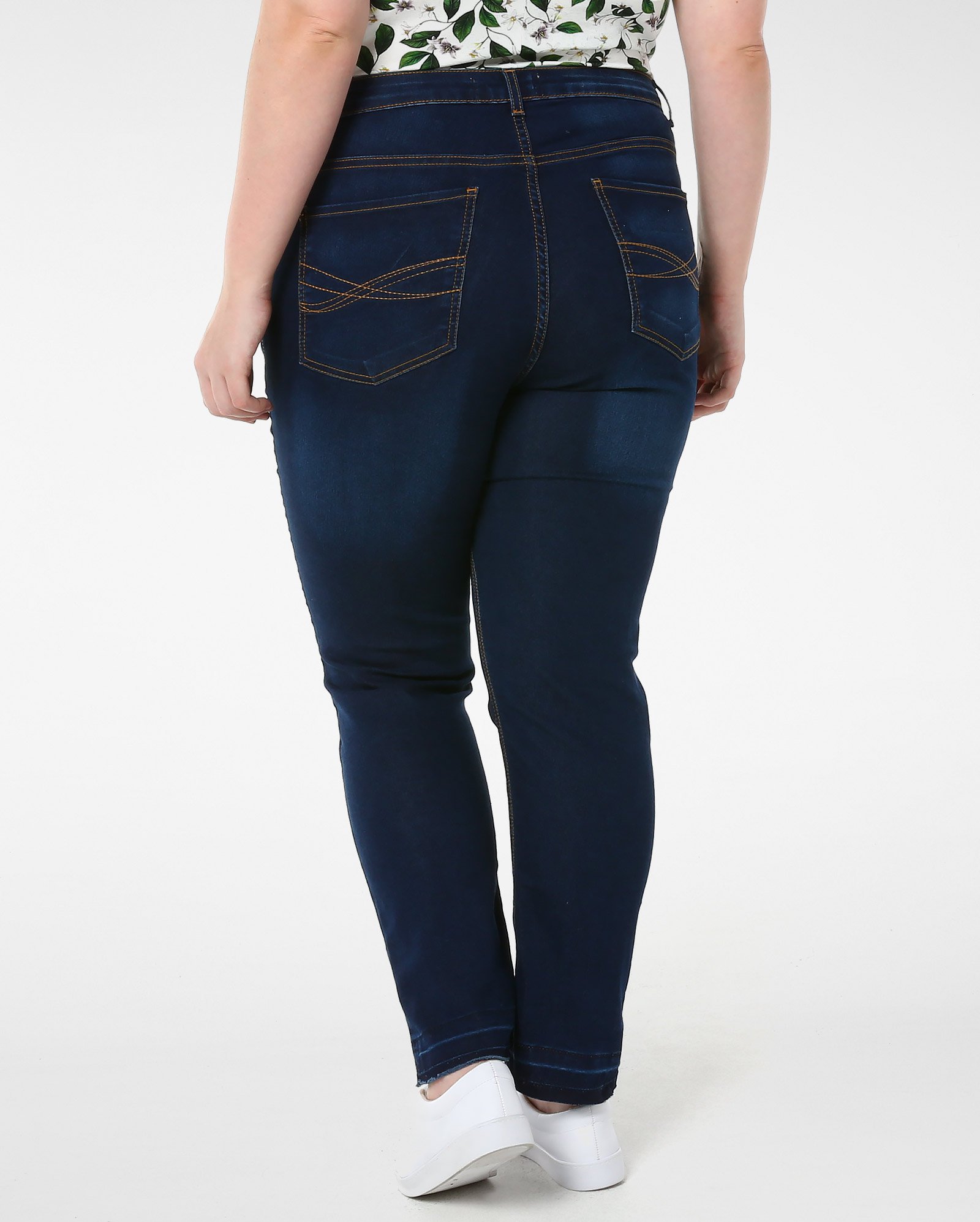 Riachuelo | Calça Jeans Cigarette Lavado Plus Size