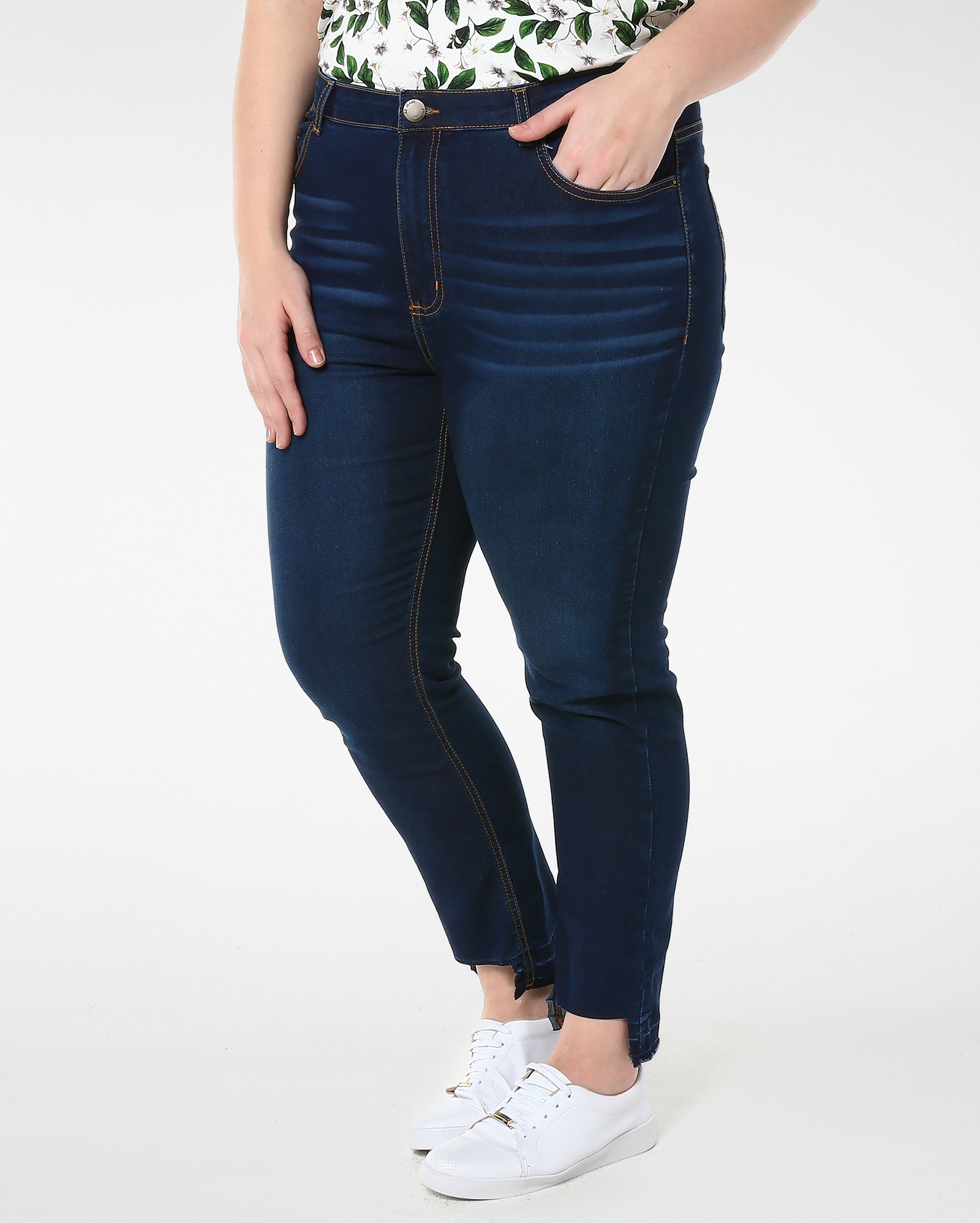 Riachuelo | Calça Jeans Cigarette Lavado Plus Size