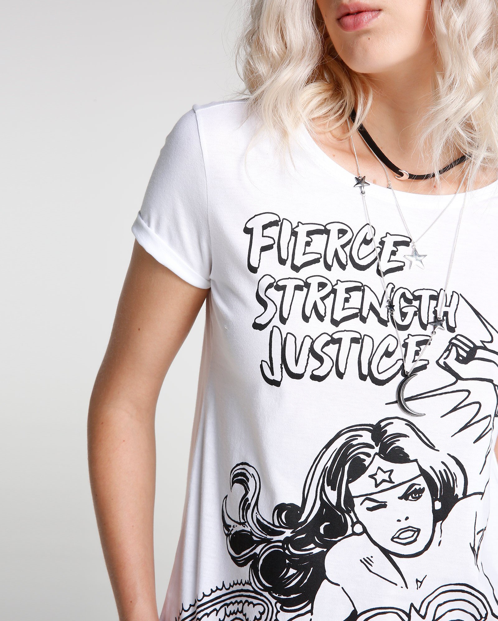 Riachuelo | Blusa Fierce Strength Justice