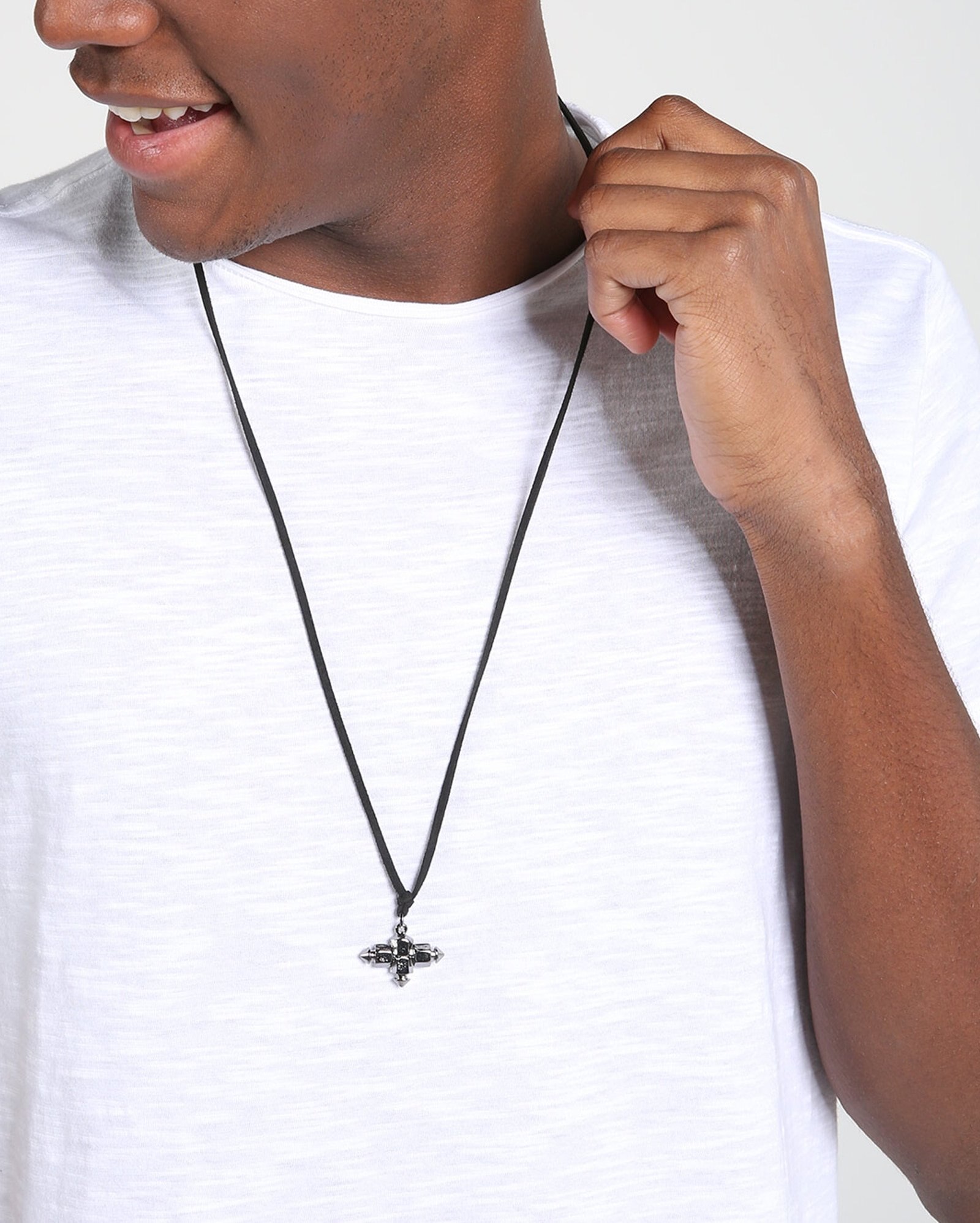 Riachuelo | Colar Geométrico