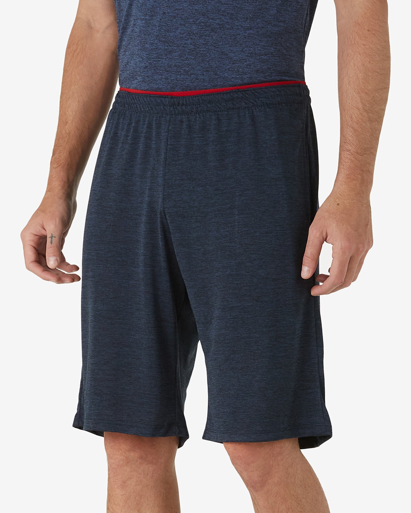 Riachuelo | Bermuda Esportiva Básica Detalhe Lateral Body Work by Riachuelo