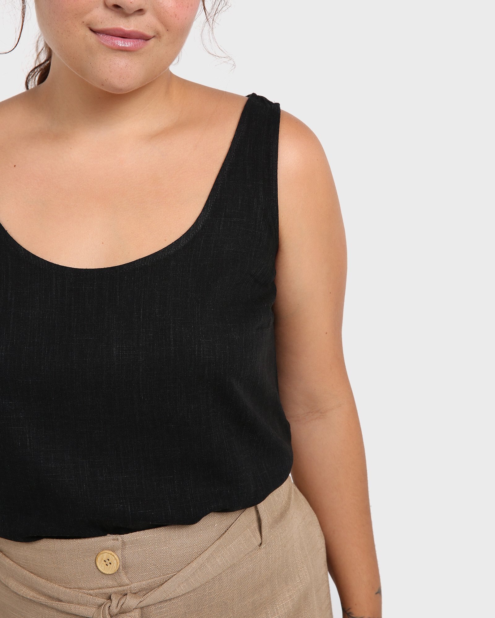 Riachuelo | Regata Linho Plus Size