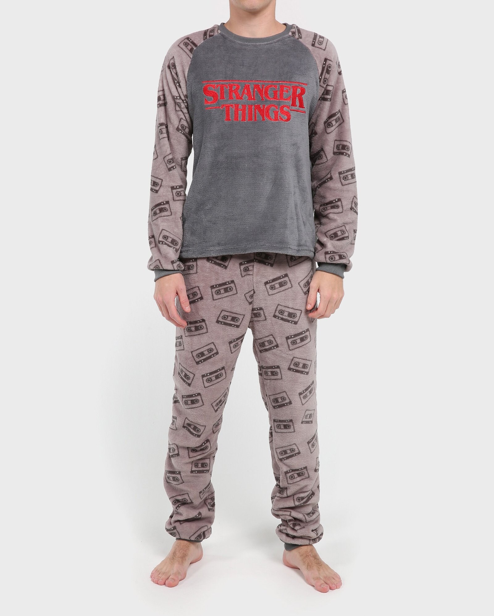 Riachuelo | Pijama Juvenil Longo Fleece Stranger Things - Cinza