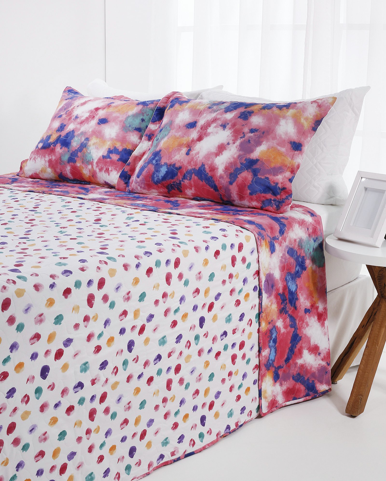 Riachuelo | Kit Colcha Queen Dupla Face Matelada Tie Dye Neli AK Home ...