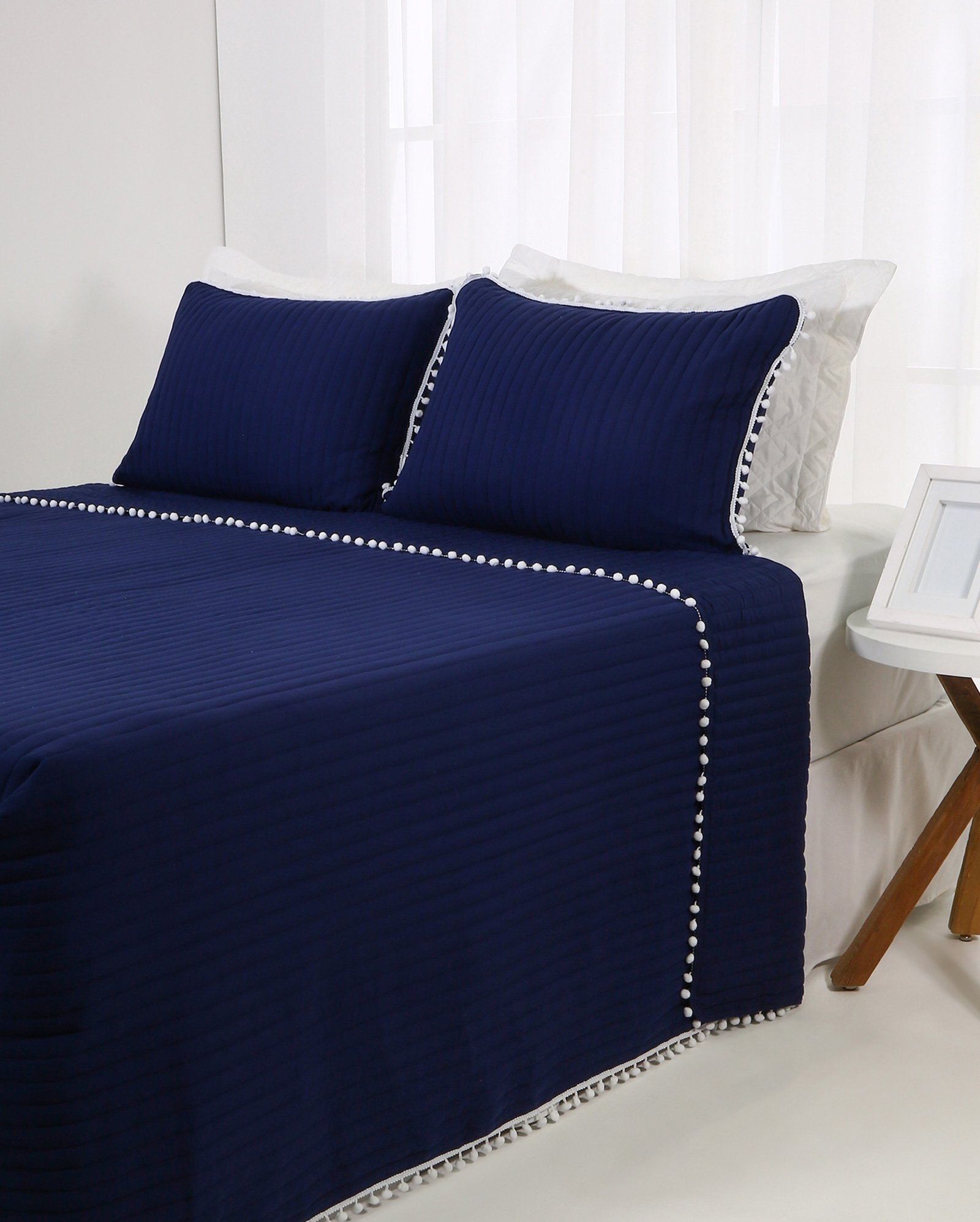 Riachuelo | Kit Colcha Design Pompom AK Home Special Azul Marinho King