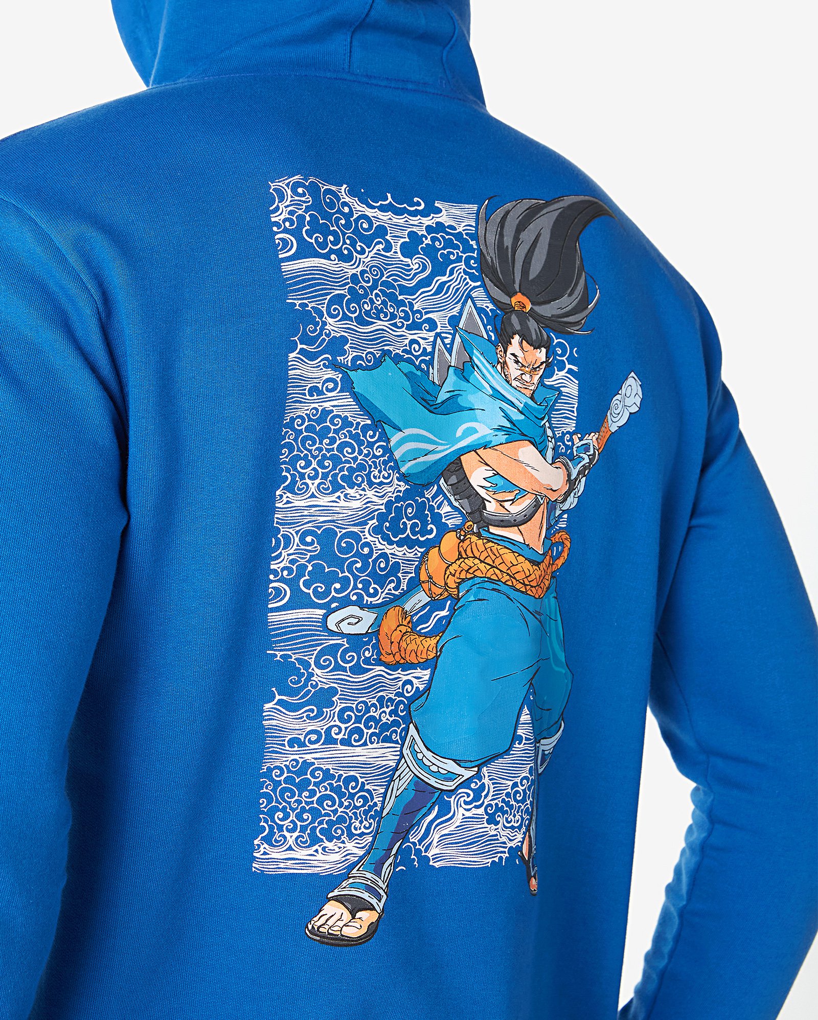 Riachuelo | Blusa de Moletom Masculina com Capuz Yasuo League of ...