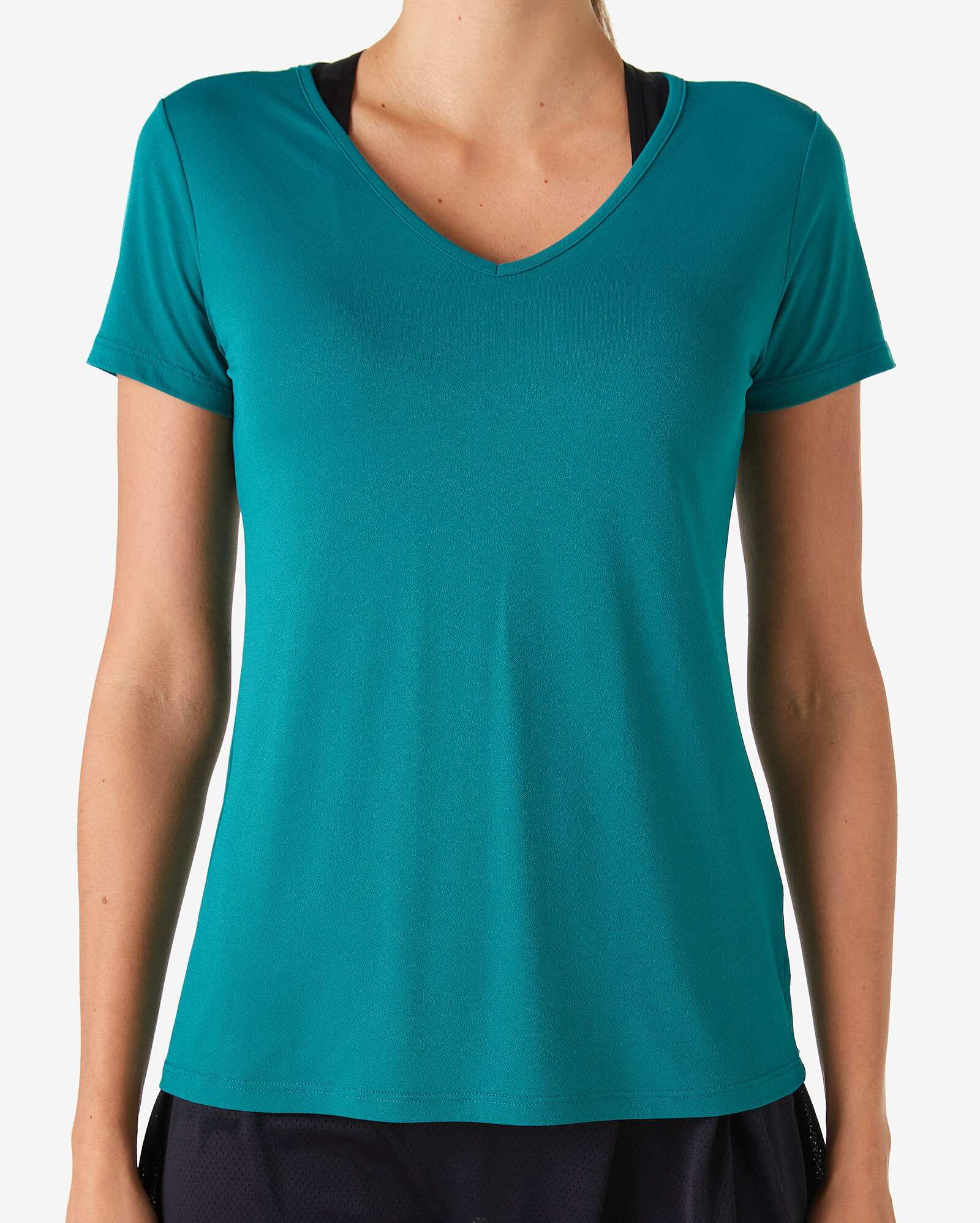 Riachuelo | Camiseta Esportiva Feminina Microfibra Verde Escuro Body ...