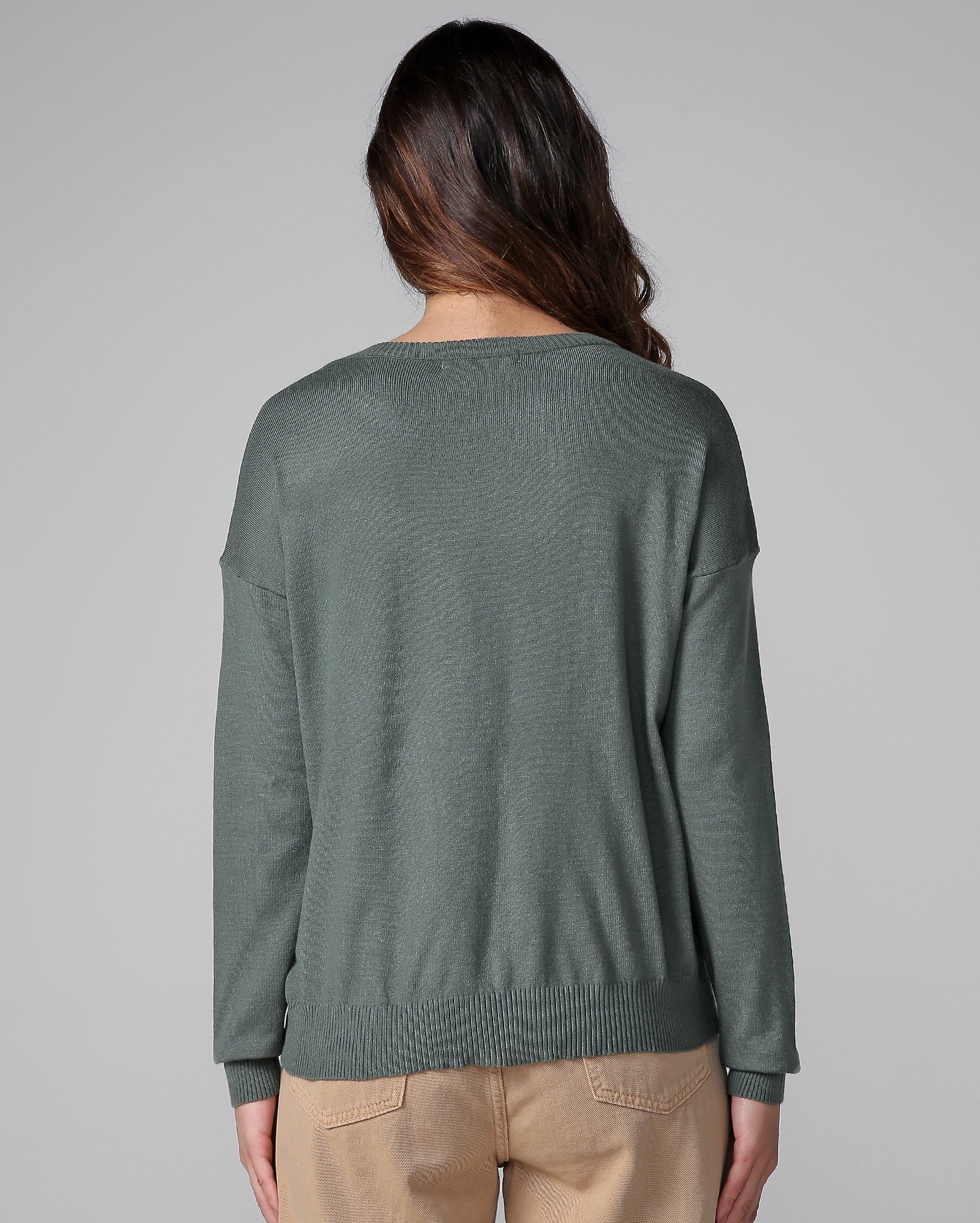 Riachuelo | Suéter Feminino Fechado Tricot Liso Verde Pool Basics by ...