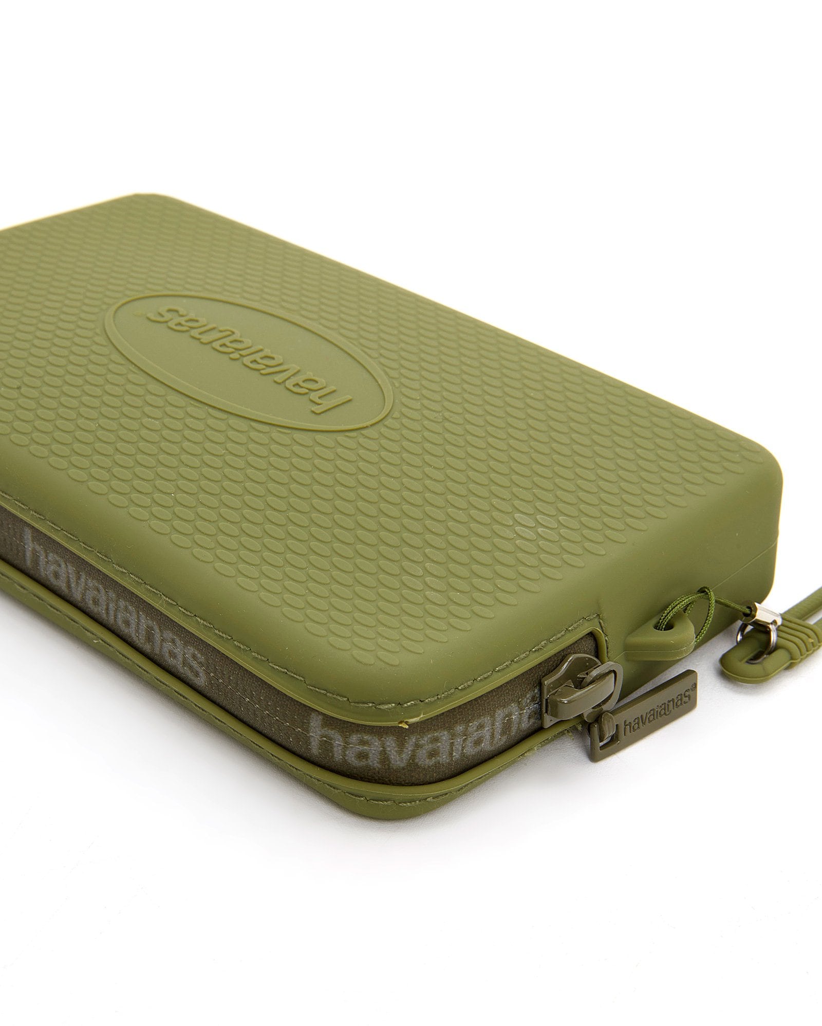 Riachuelo | Mini Bag Logo Havaianas Verde Oliva