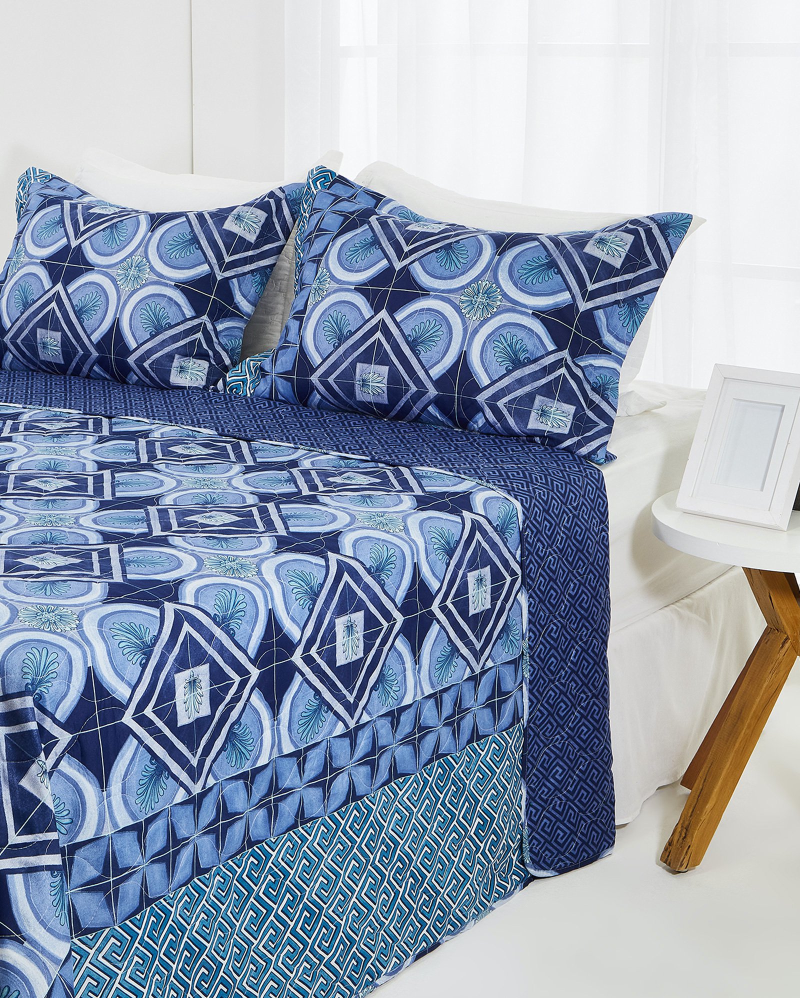 Riachuelo | Kit Colcha Queen Dupla Face Bouti Hans 3 Peças Azul Casa ...