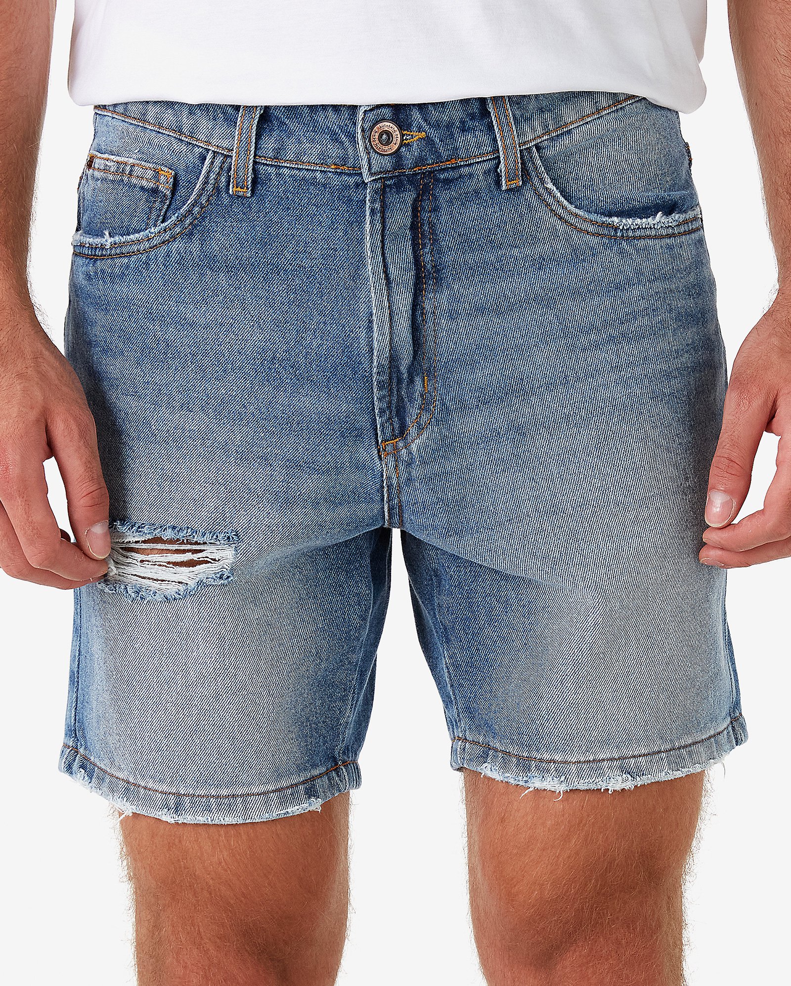 Riachuelo | Short Jeans Masculino Slim com Puídos Denim Médio Pool by ...