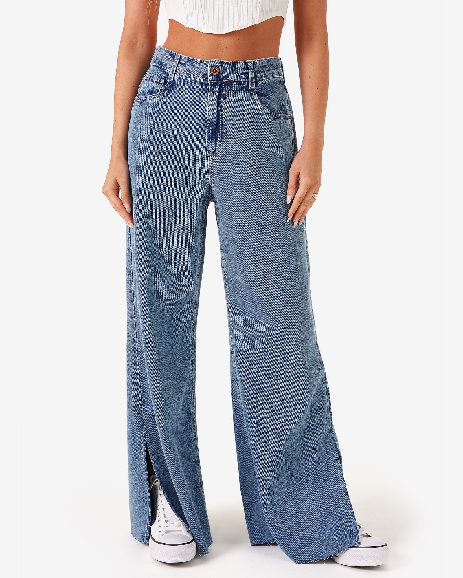 Riachuelo | Calça Jeans Feminina Wide Leg Five Pockets Estonada Denim ...