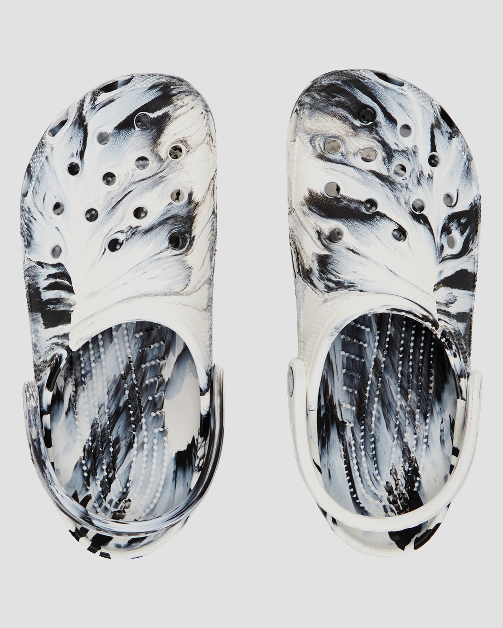 Riachuelo | Sandália Clog Classic Marbled Crocs Preto/Branco