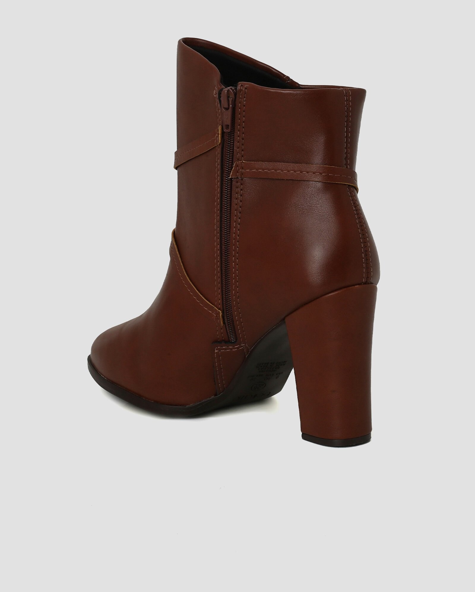 Riachuelo | Bota Cano Baixo Argola Beira Rio Marrom