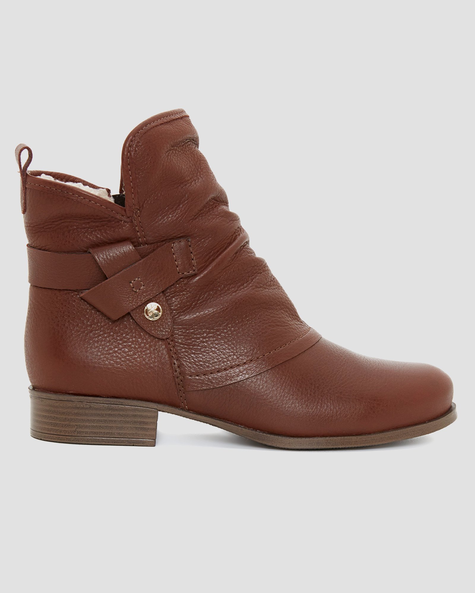 Riachuelo | Bota Cano Curto Couro Salto Baixo Marrom Bottero