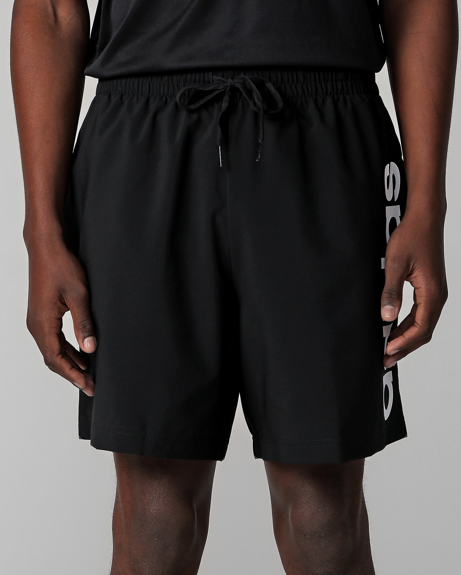 Riachuelo | Bermuda Esportiva Masculina Adidas Preto