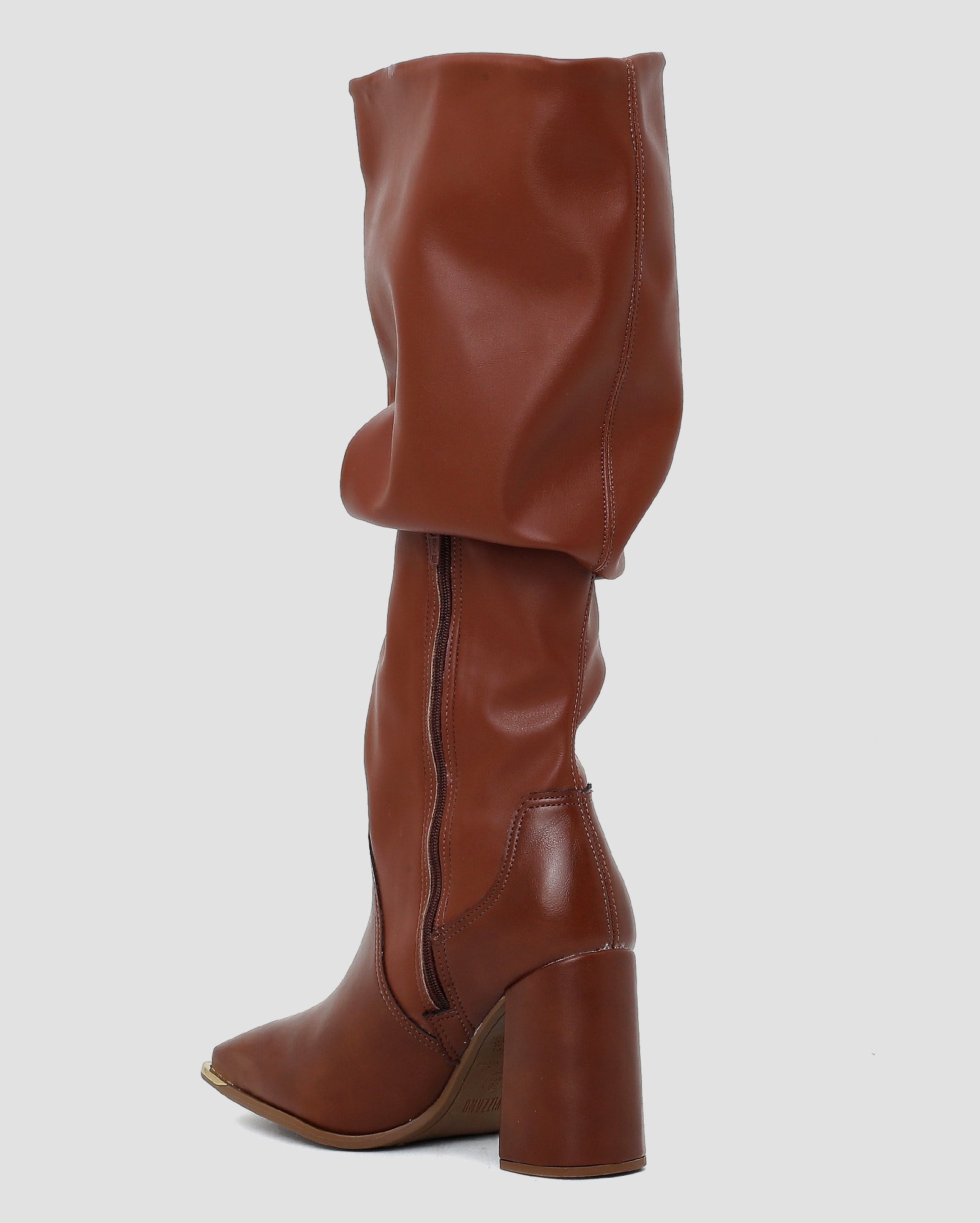 Riachuelo | Bota Cano Alto Salto Bloco Franzido Vizzano Marrom Caramelo