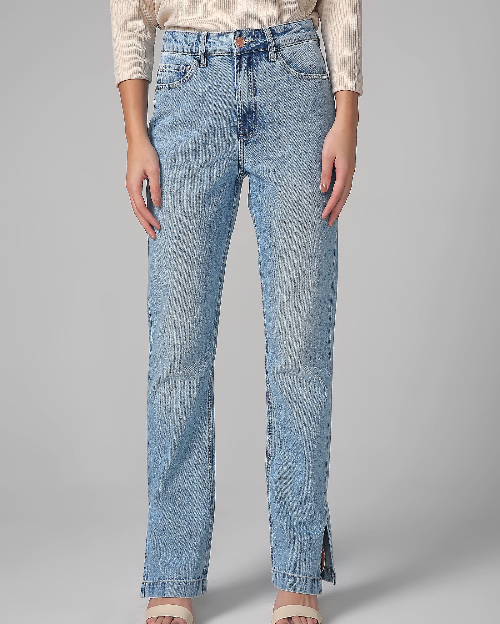 Riachuelo | Calça jeans feminina bootcut denim claro | AK by Riachuelo
