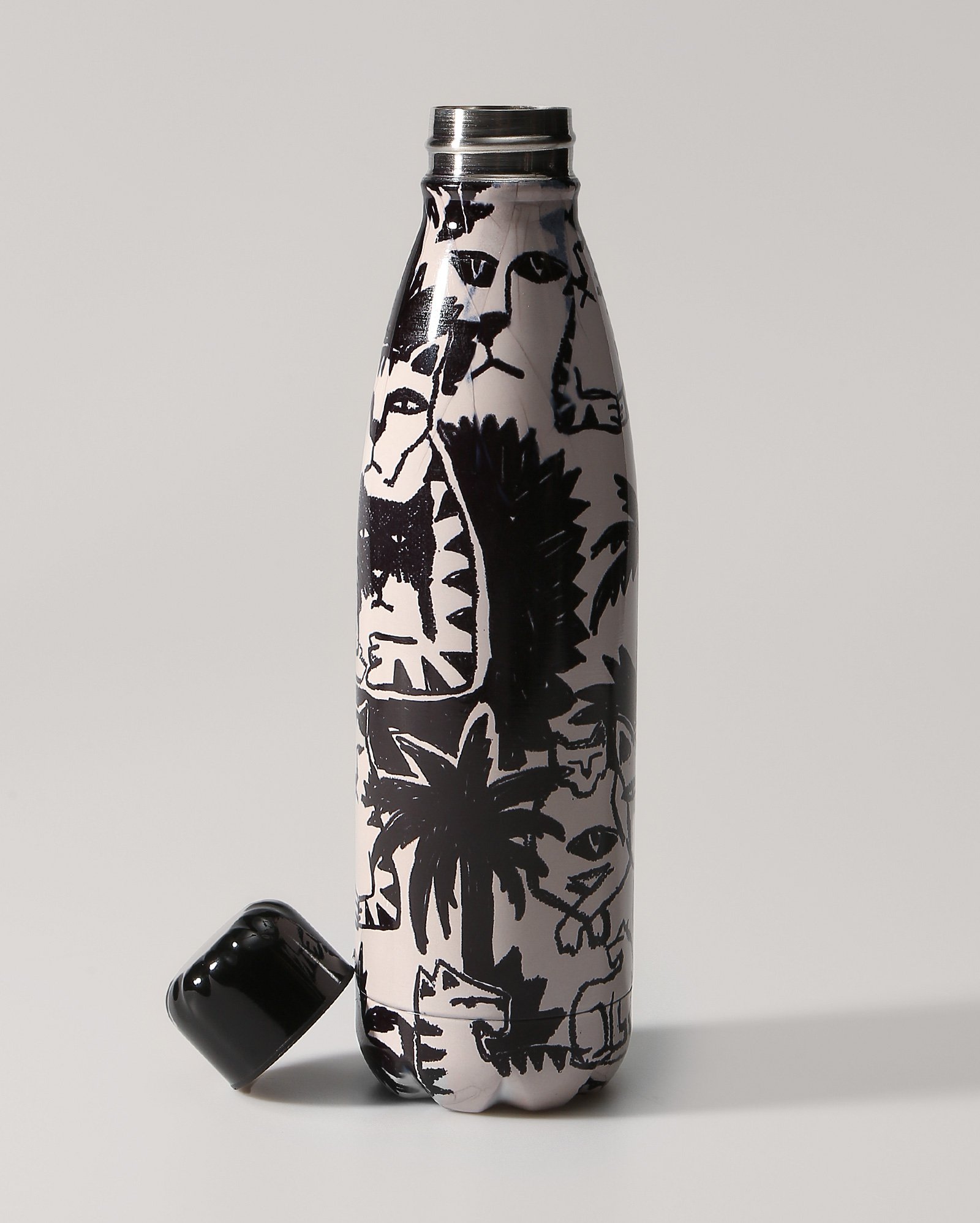 Riachuelo | Garrafa squeeze metal tranquilidade preta | Riachuelo + Incerti