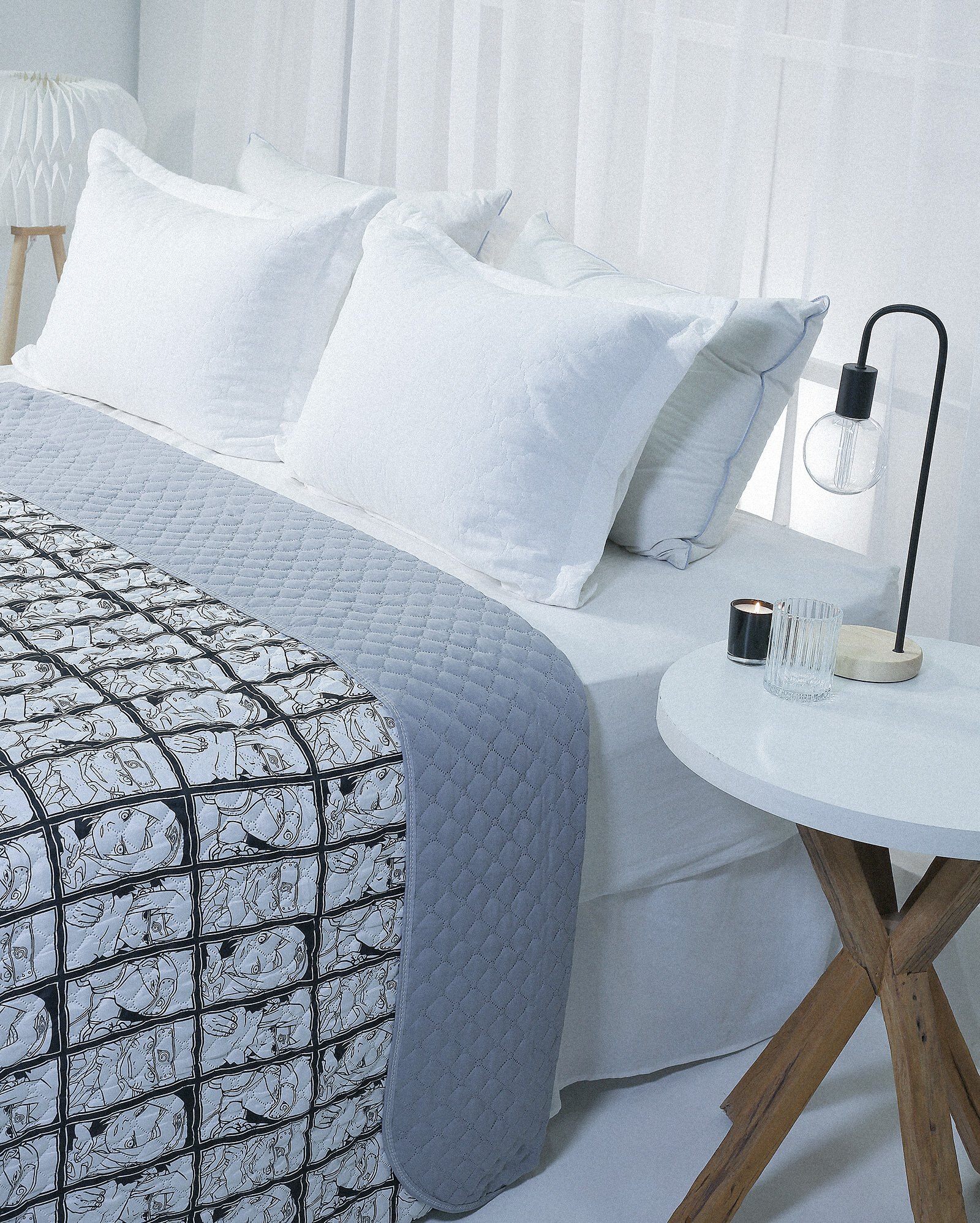 Riachuelo | Colcha casal dupla face quadros branco | Naruto