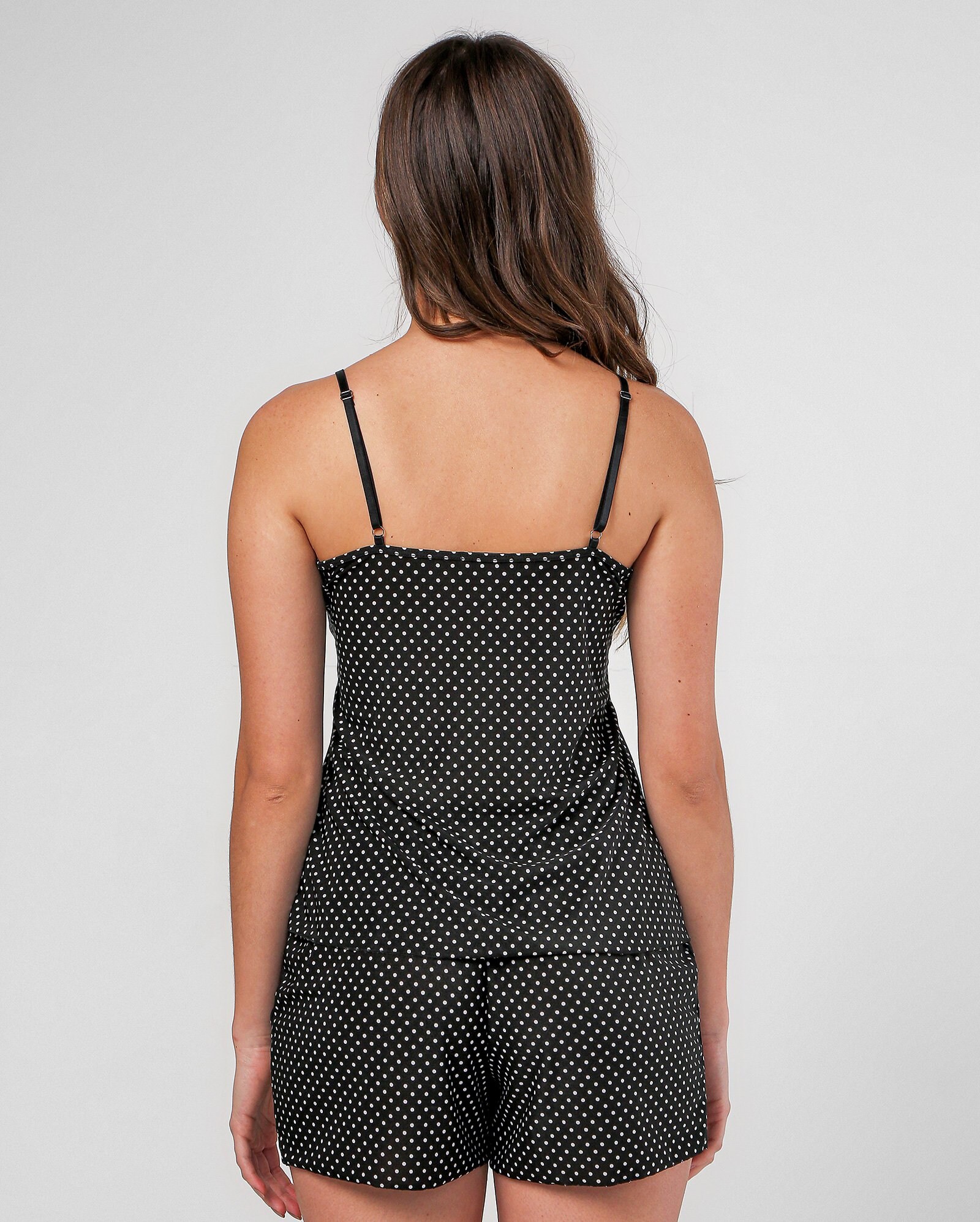 Riachuelo | Short doll com renda poá preto | Riachuelo