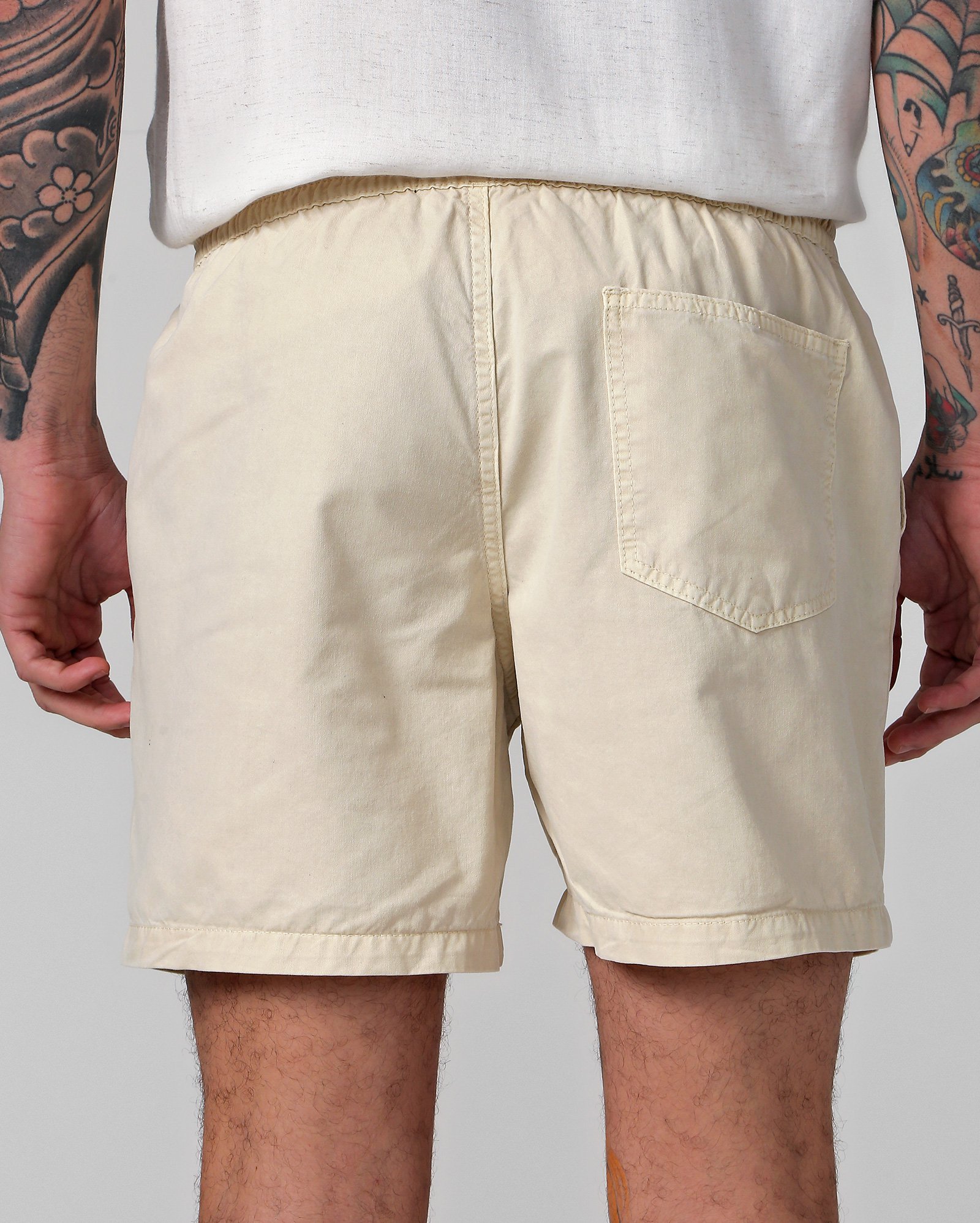 Riachuelo | Short jeans color masculino reto bege | Pool by Riachuelo