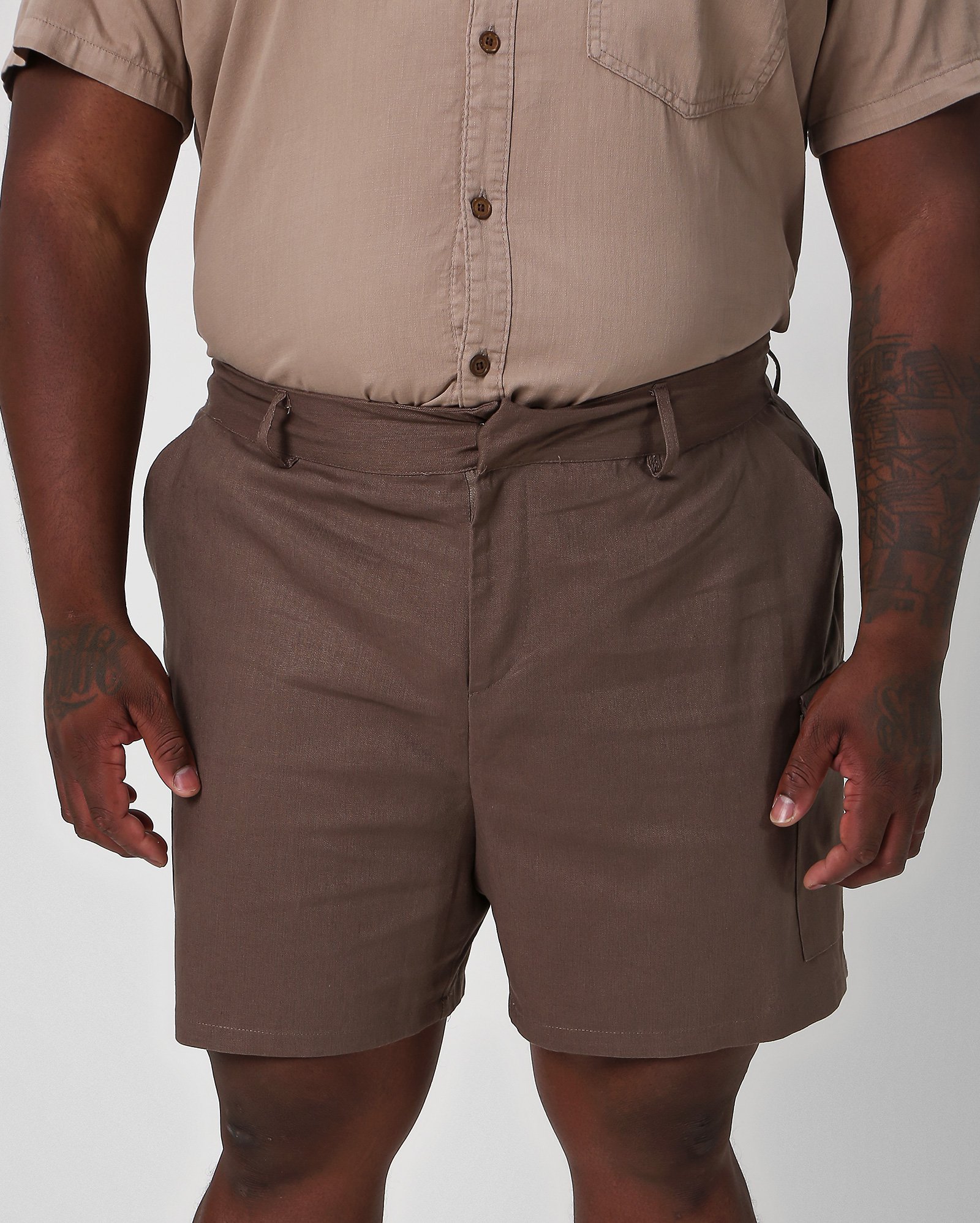 Riachuelo | Bermuda plus size masculina cargo linho verde | Original ...