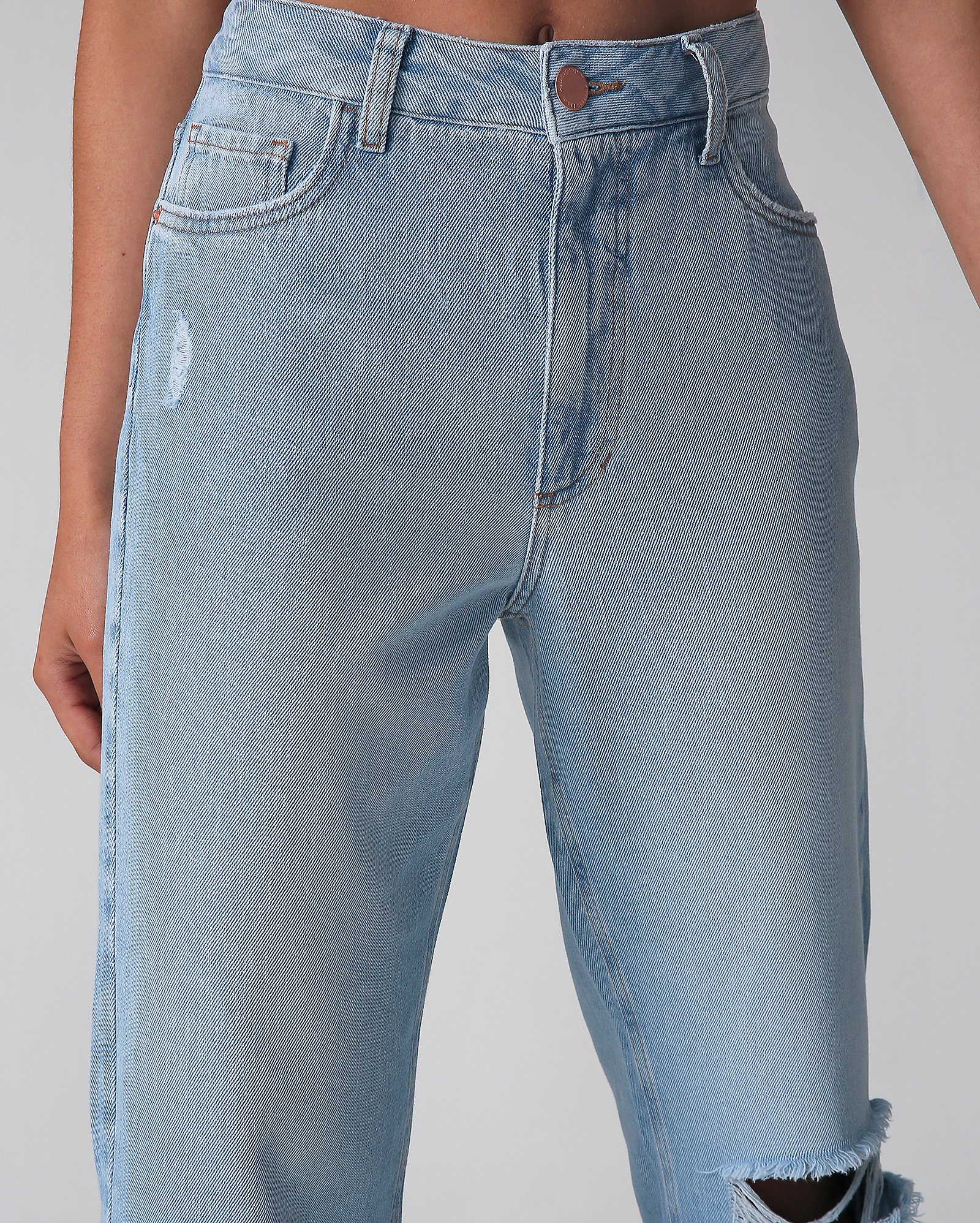 Riachuelo | Calça jeans feminina reta cropped destroyed denim claro ...