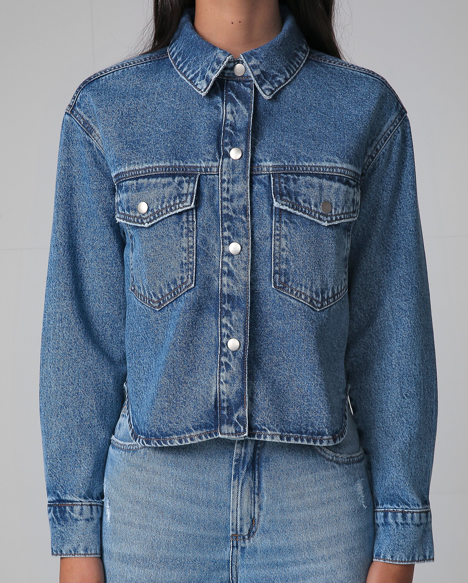 Riachuelo | Shacket jeans feminina acid wash denim médio | Pool by ...