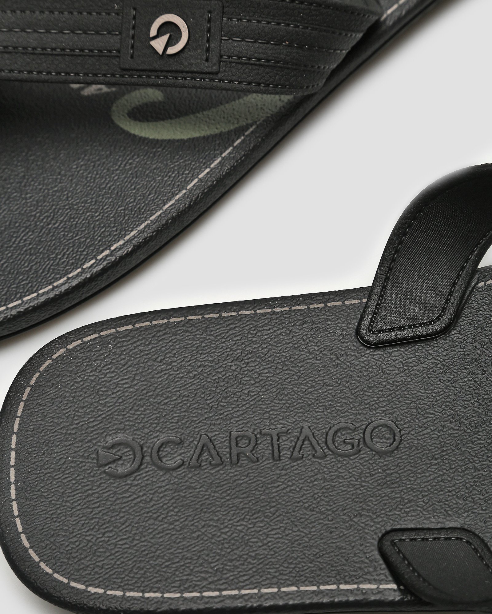 Riachuelo | Chinelo masculino logo preto | Catago