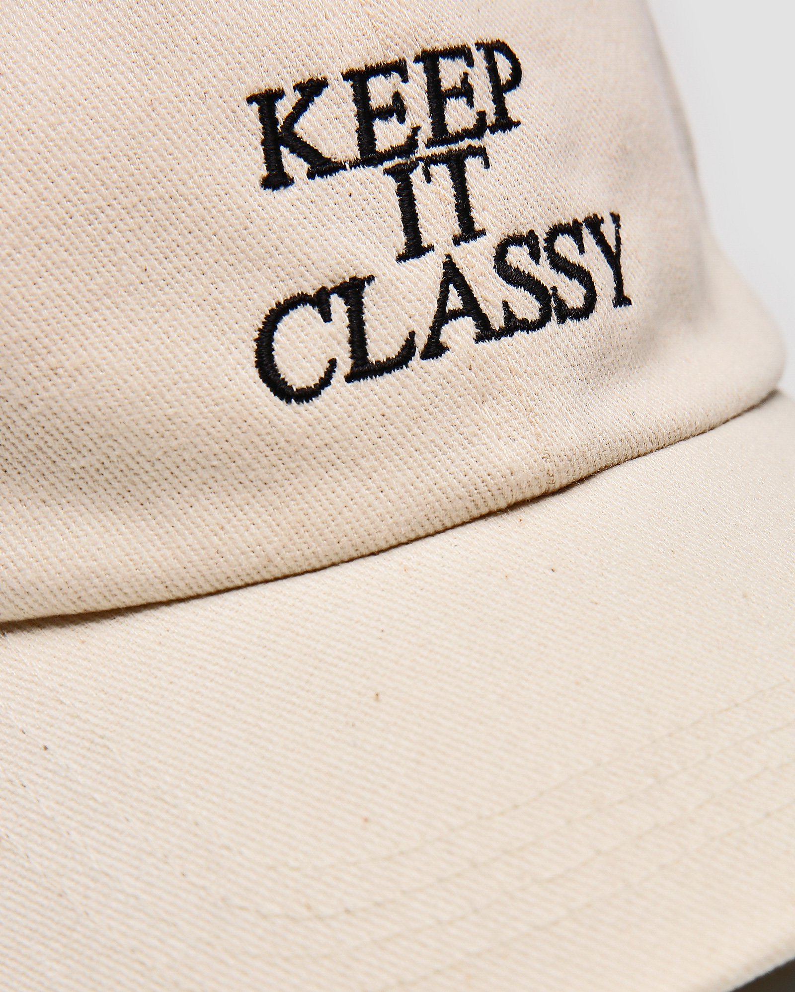 Riachuelo | Boné feminino aba curva bordado keep it classy bege