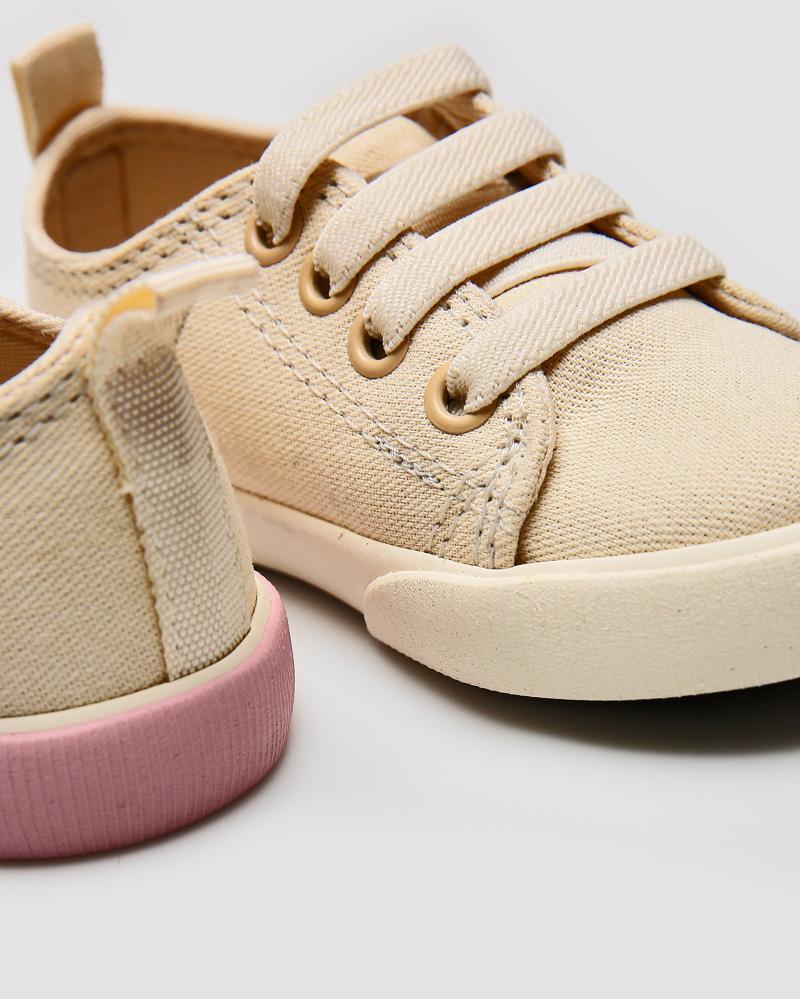 Riachuelo | Tênis casual infantil calce fácil bege | Riachuelo