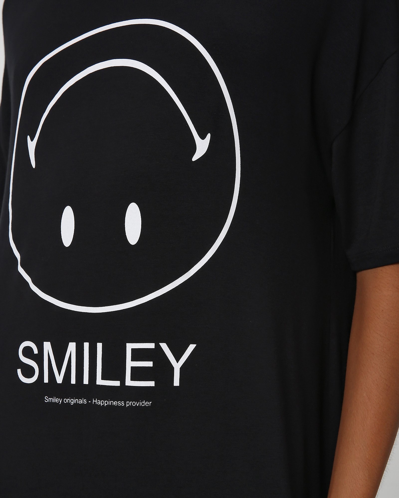 Riachuelo | Camisola Smiley Ana Strumpf preta | The Smiley Company