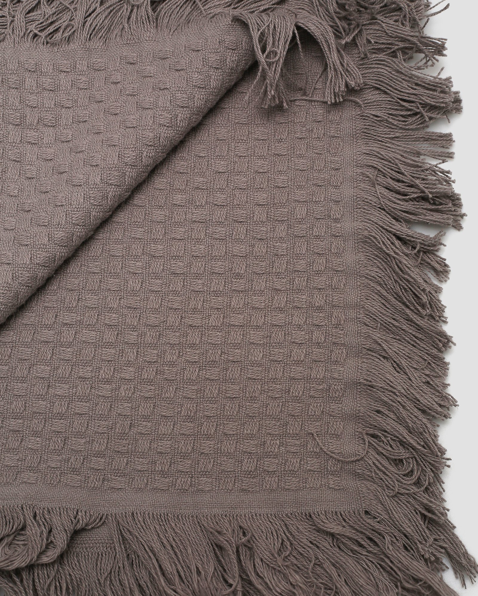 Riachuelo | Colcha queen e casal In Design algodão com franjas cinza ...