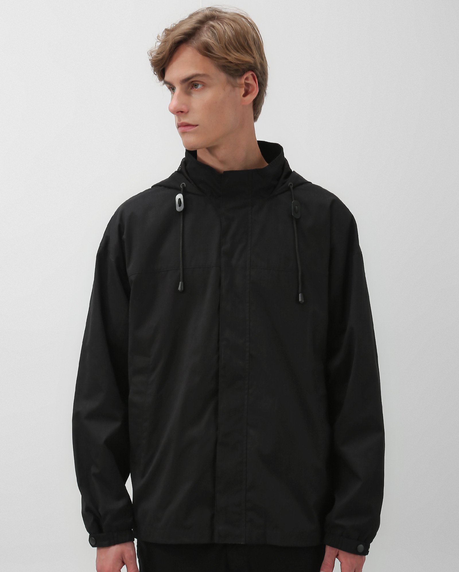 Riachuelo | Jaqueta parka masculina com capuz preta | Pool by Riachuelo