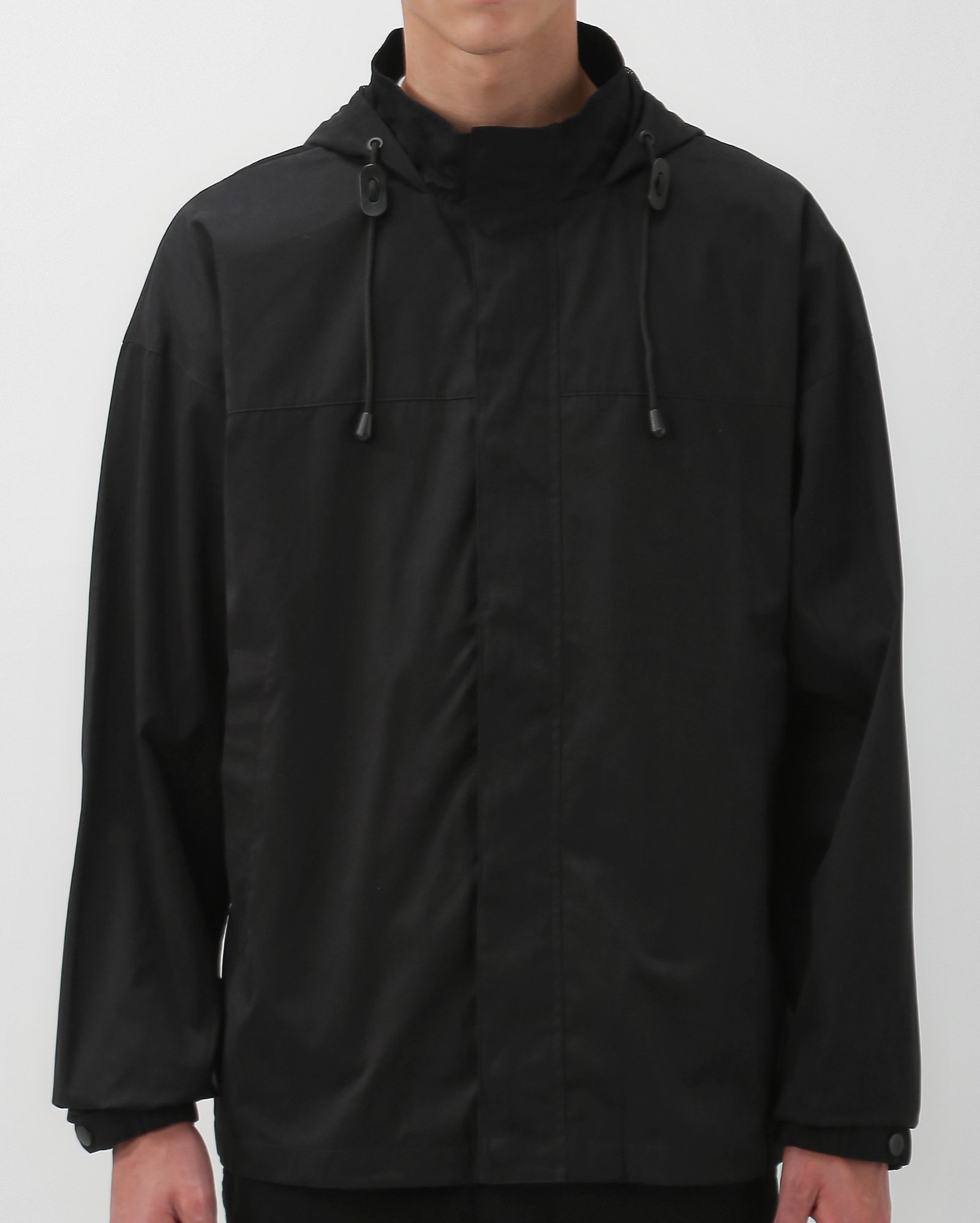 Riachuelo | Jaqueta parka masculina com capuz preta | Pool by Riachuelo