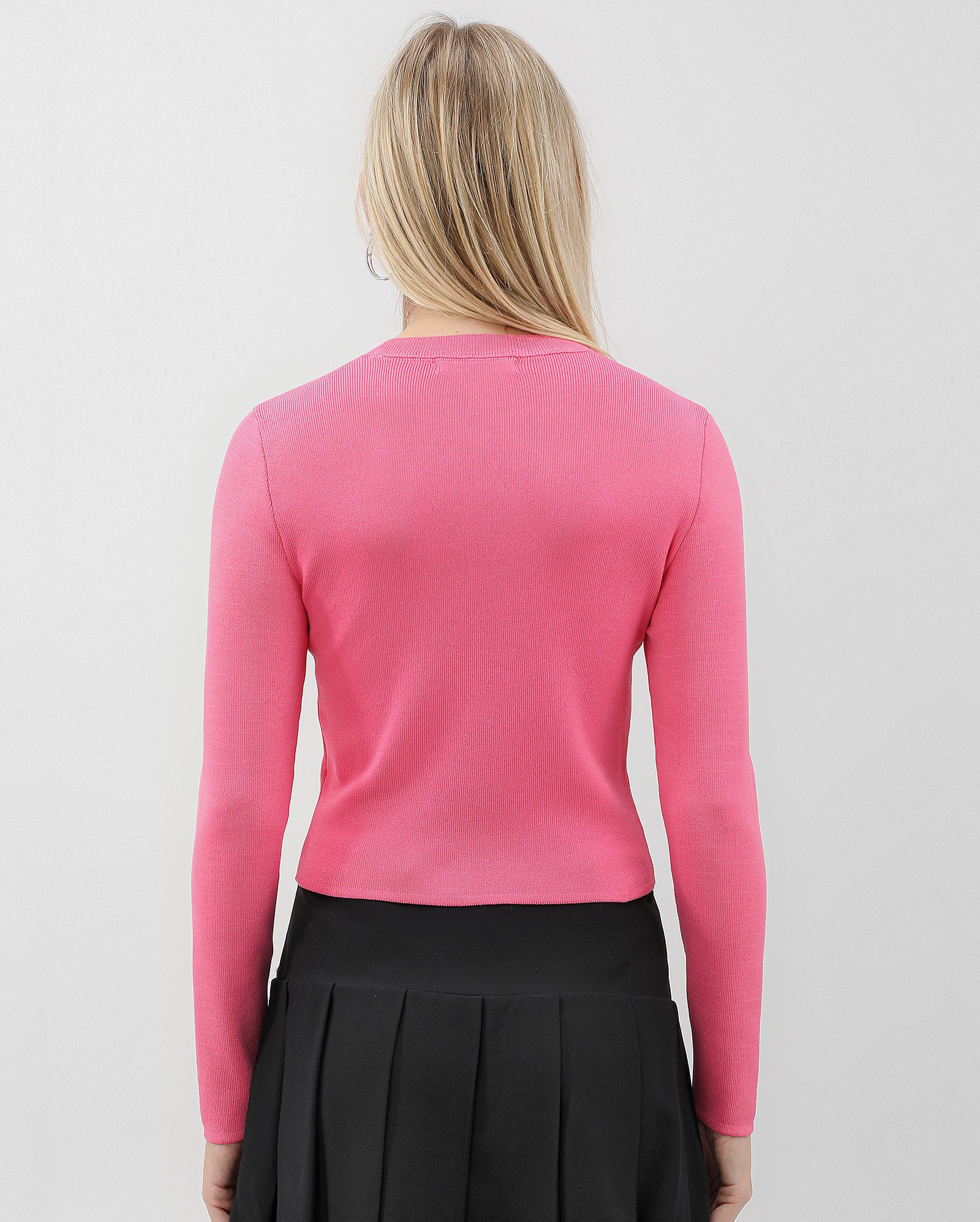 Riachuelo | Blusa cropped de malha ajustada - Rosa Chiclete | Pool ...