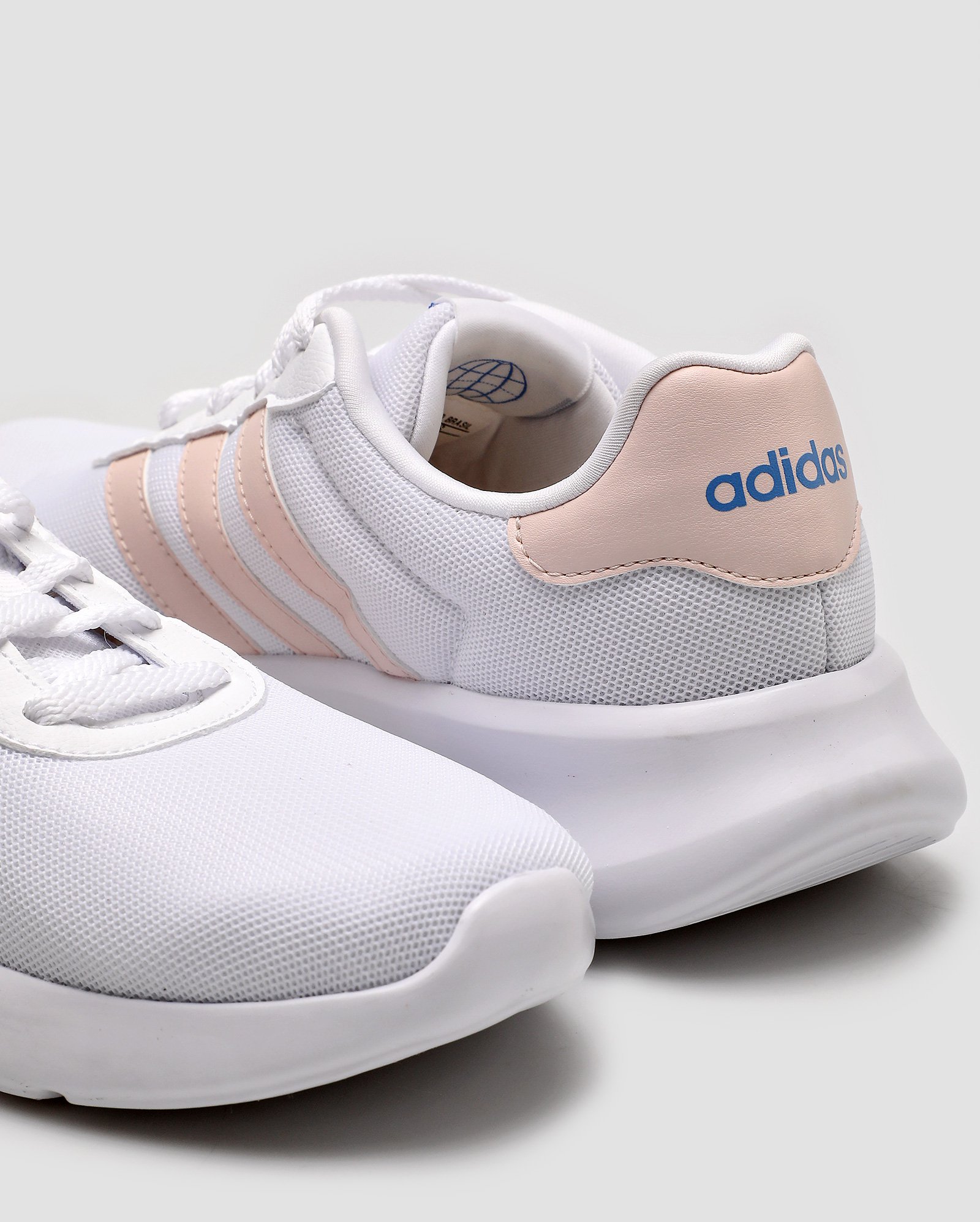 Riachuelo | Tênis feminino Lite Racer 3.0 HP6103 branco | Adidas