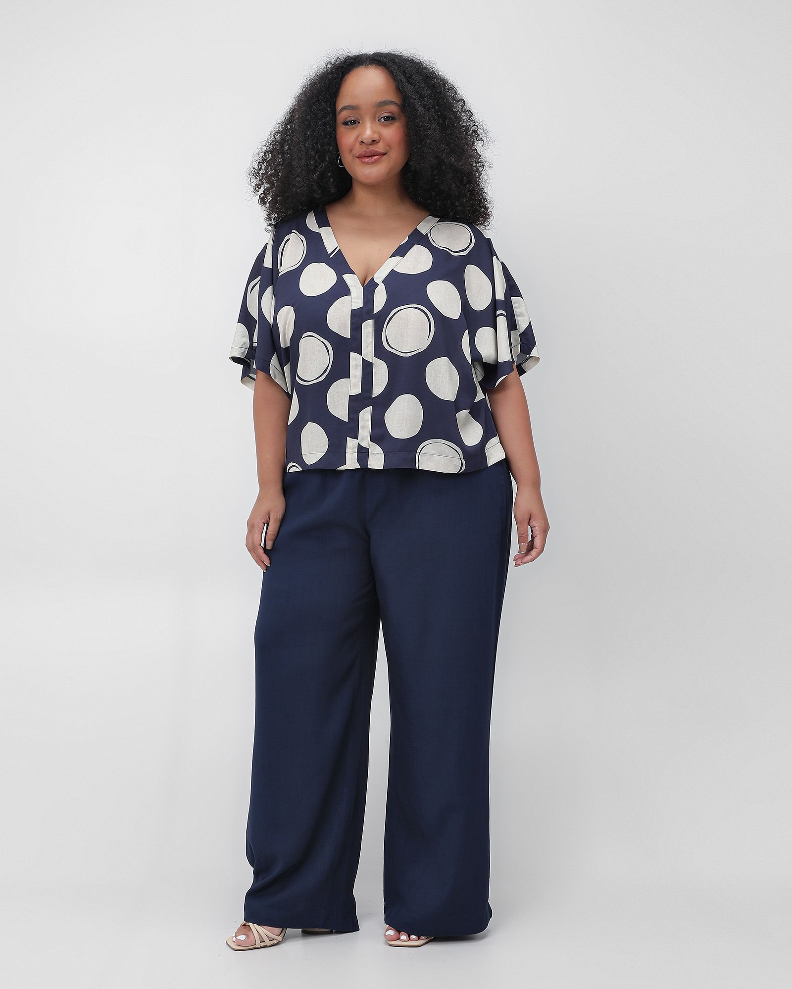 Riachuelo | Blusa plus size feminina ampla maxi poá azul | Filipa by ...