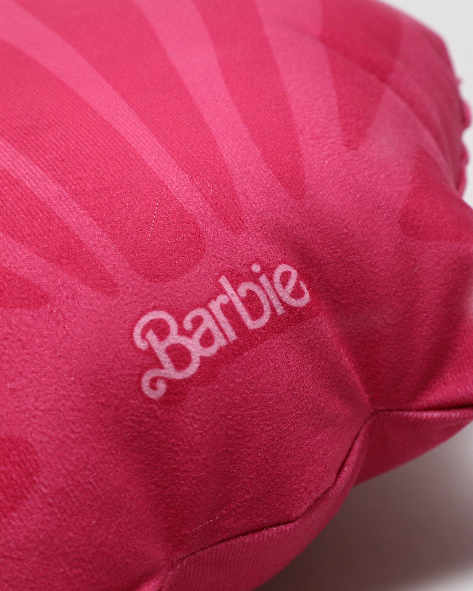 Almofada concha Barbie The Movie rosa | Casa Riachuelo | FANLAB Oficial