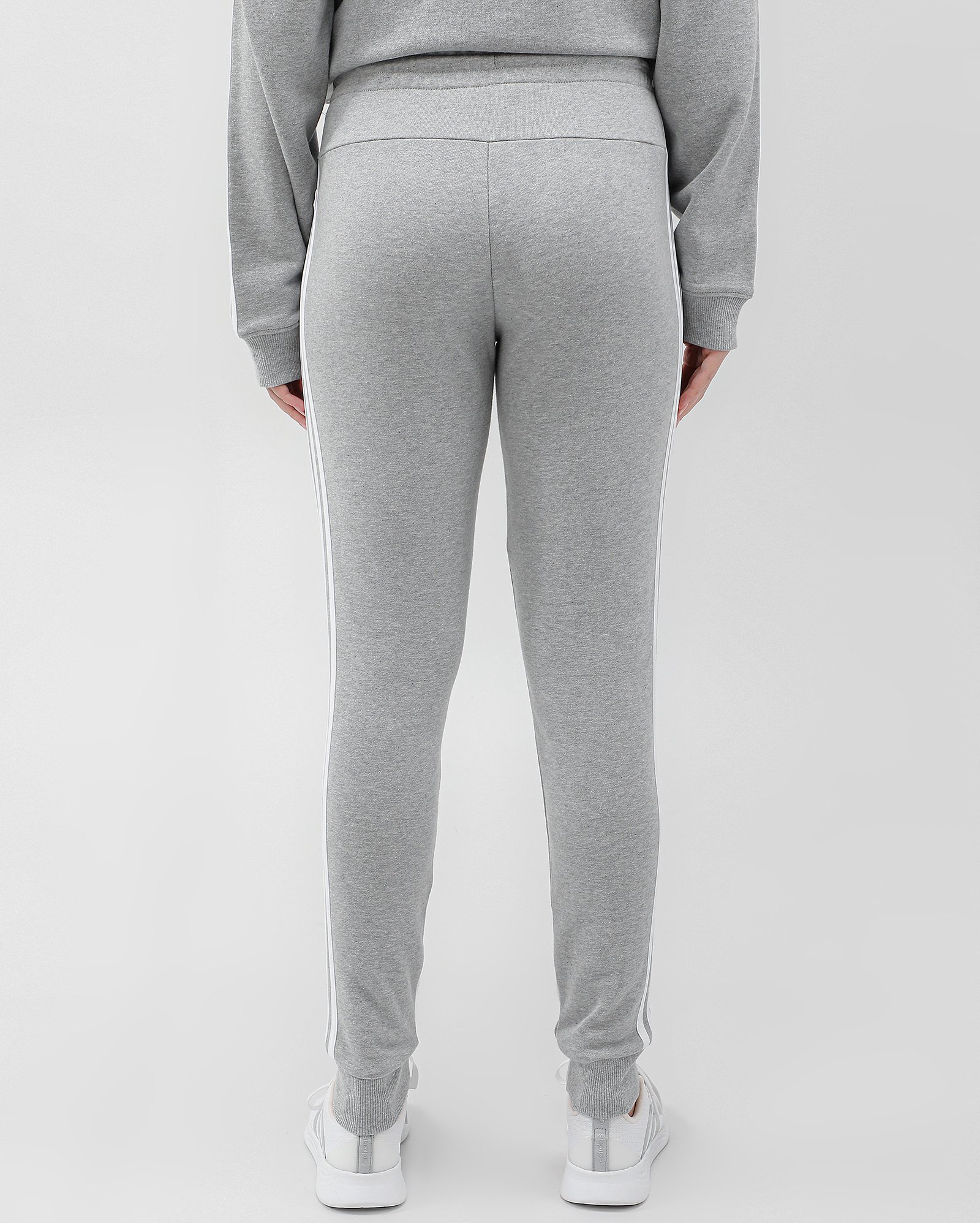 Riachuelo | Calça de moletom feminina essentias IC9922 cinza | adidas