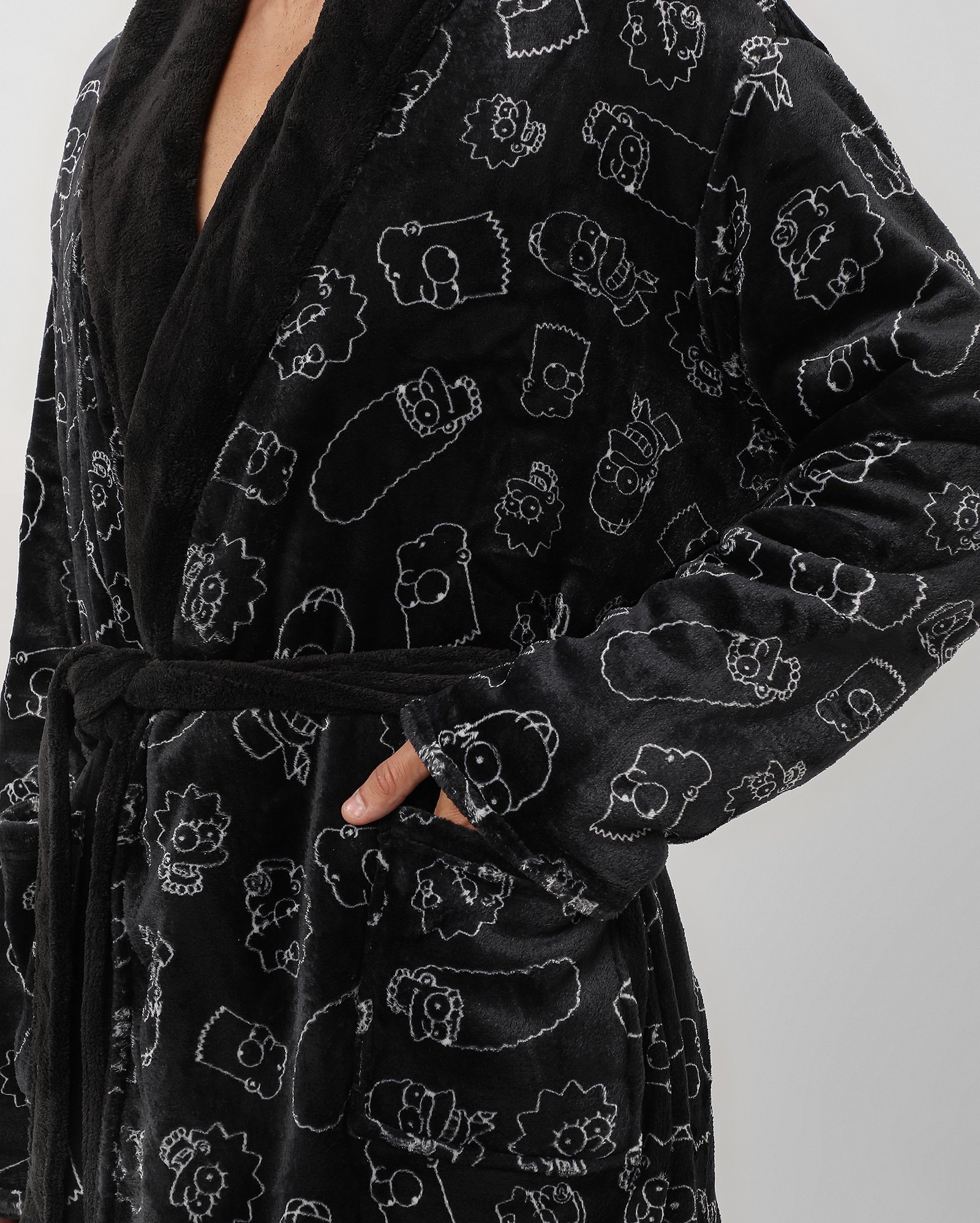 Riachuelo | Robe masculino dupla face de fleece Simpsons family preto ...