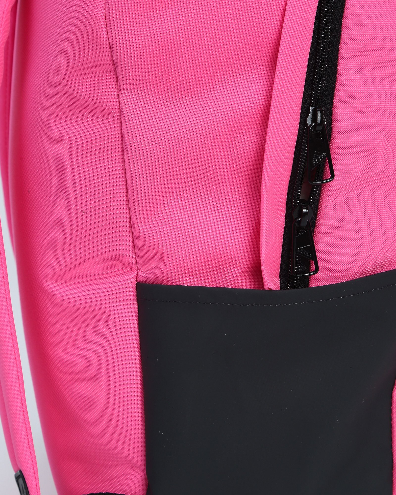 Riachuelo | Mochila feminina Classic Badge IK5723 rosa | Adidas