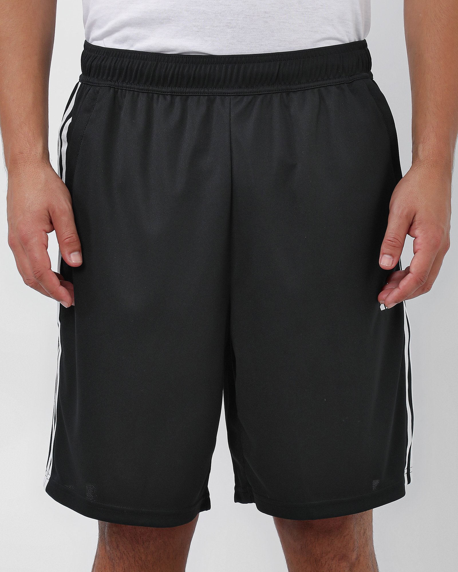 Riachuelo | Bermuda esportiva masculina piquet IB8243 preta | Adidas