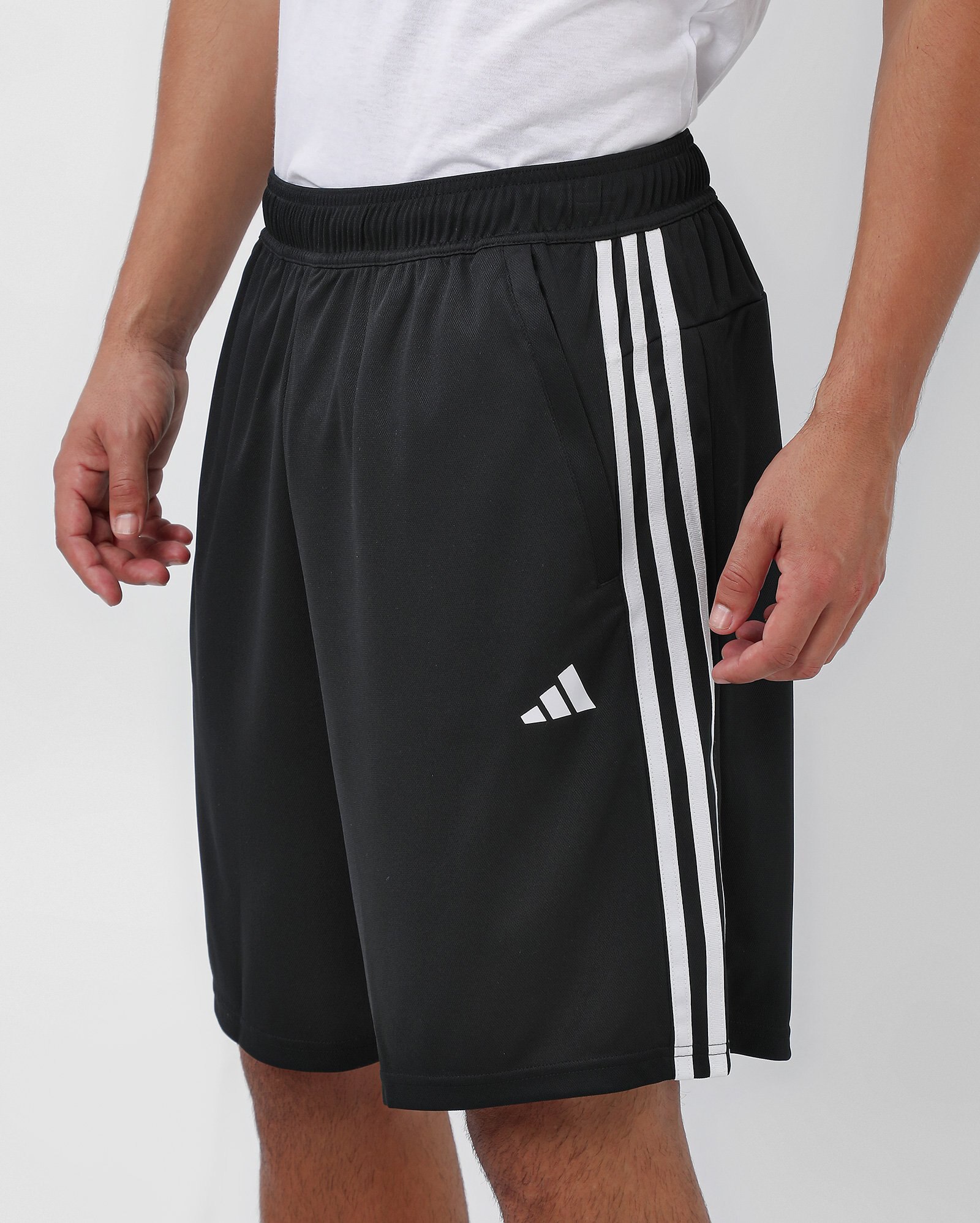 Riachuelo | Bermuda esportiva masculina piquet IB8243 preta | Adidas