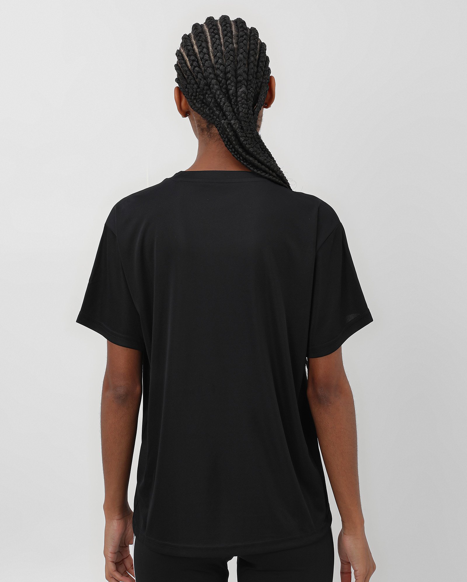 Riachuelo | Camiseta esportiva feminina Run It HY6970 preta | Adidas