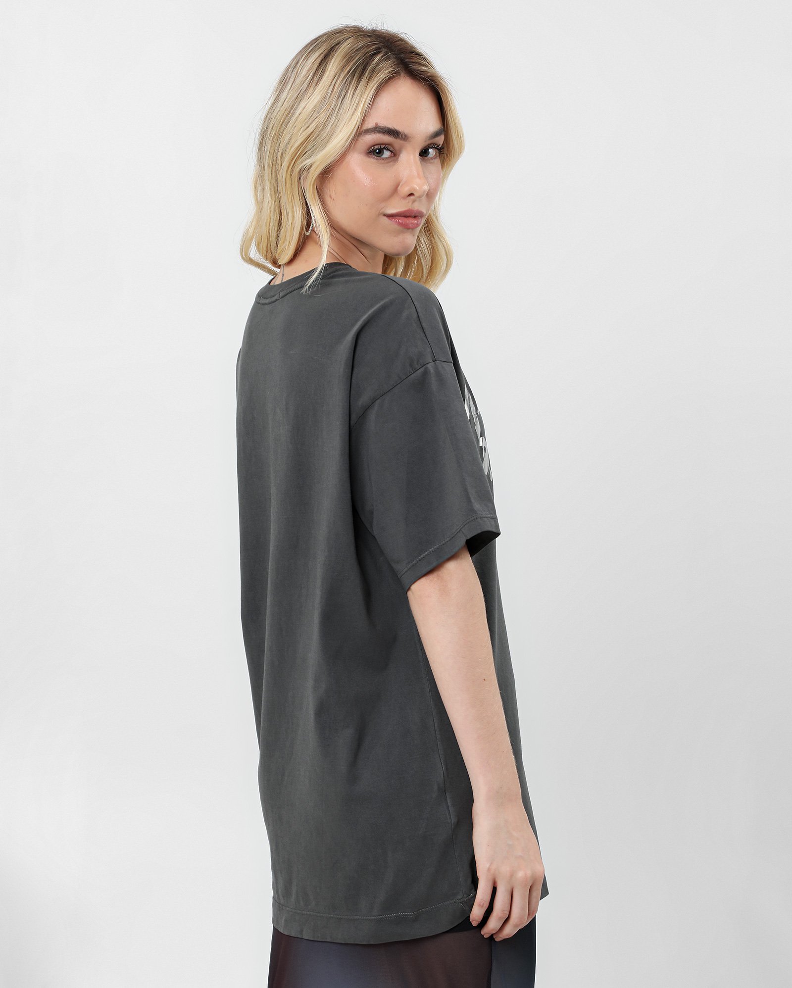 Riachuelo | Camiseta feminina shine queen lover cinza | Pool