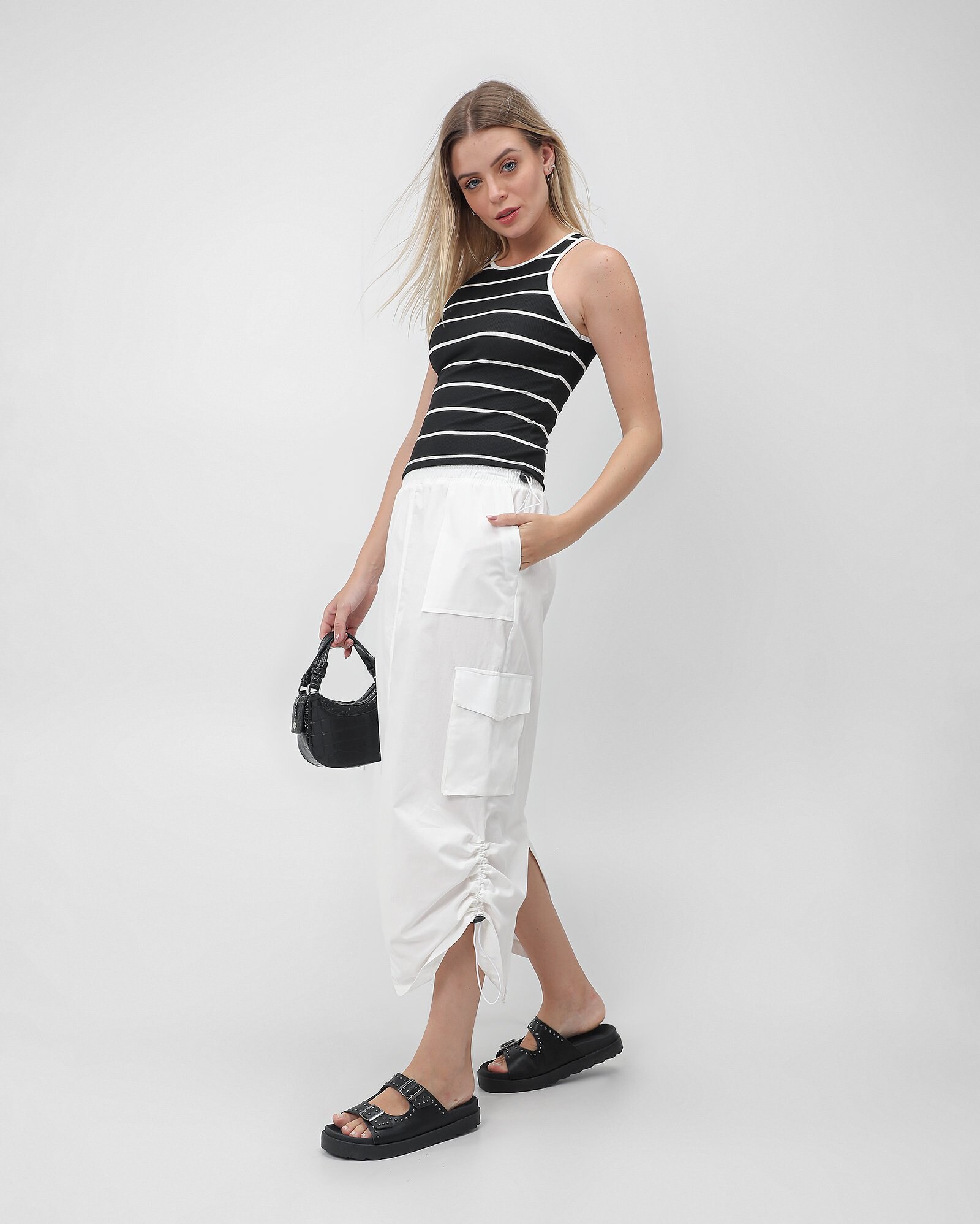 Riachuelo | Regata feminina ajustada Vivi LT de tricot canelado listras ...