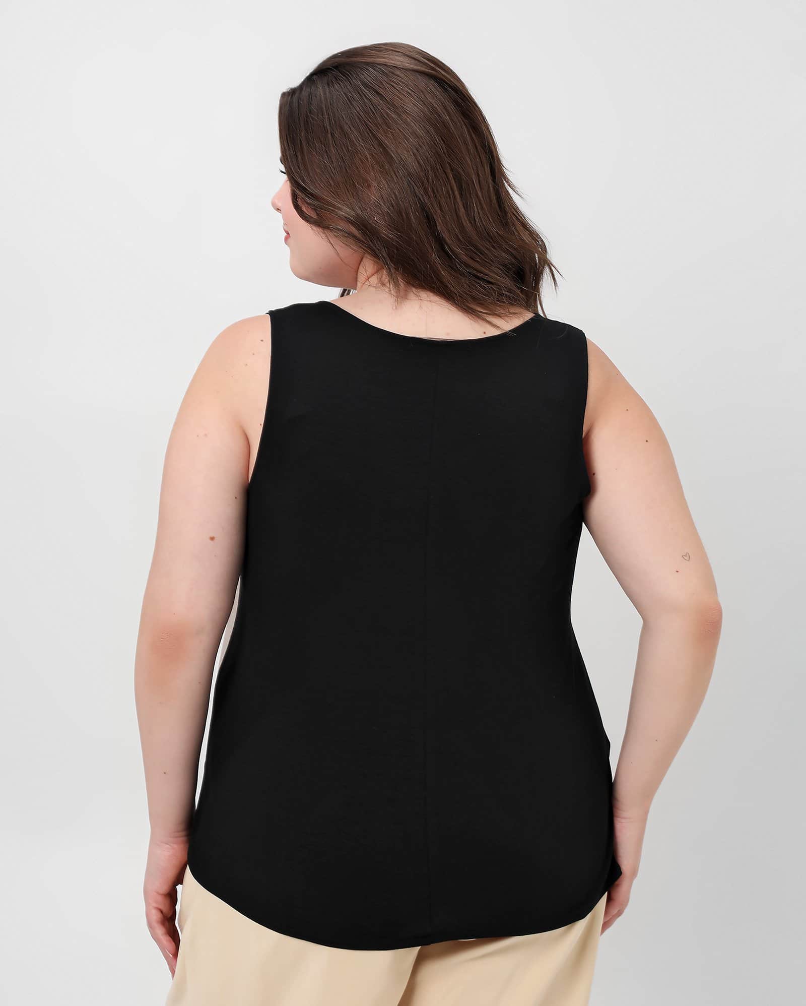 Riachuelo | Regata plus size feminina ampla palmeira recorte preta | AK ...